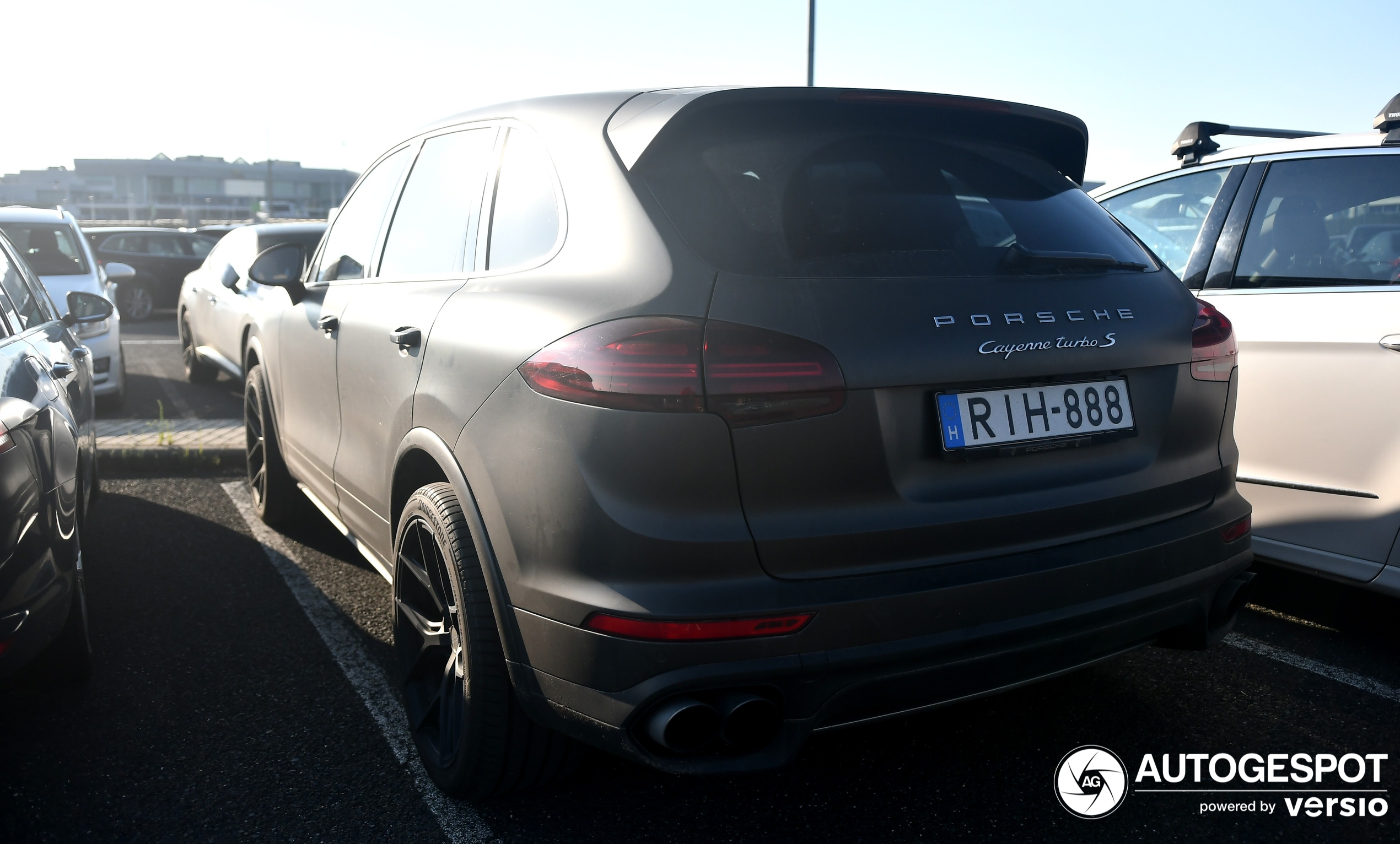 Porsche 958 Cayenne Turbo S MkII - 21 August 2023 - Autogespot