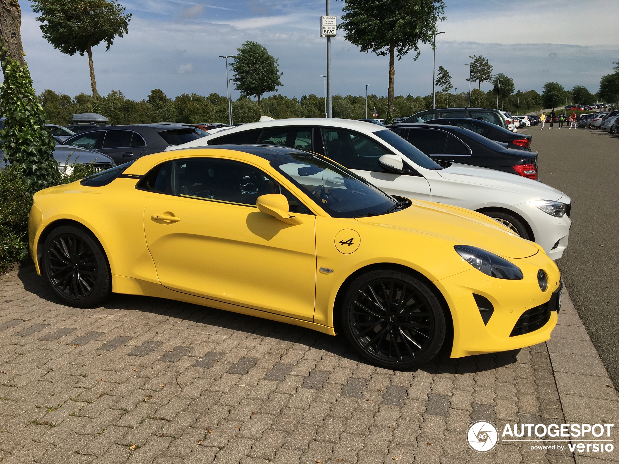 Alpine A110 Color Edition - 26 August 2023 - Autogespot