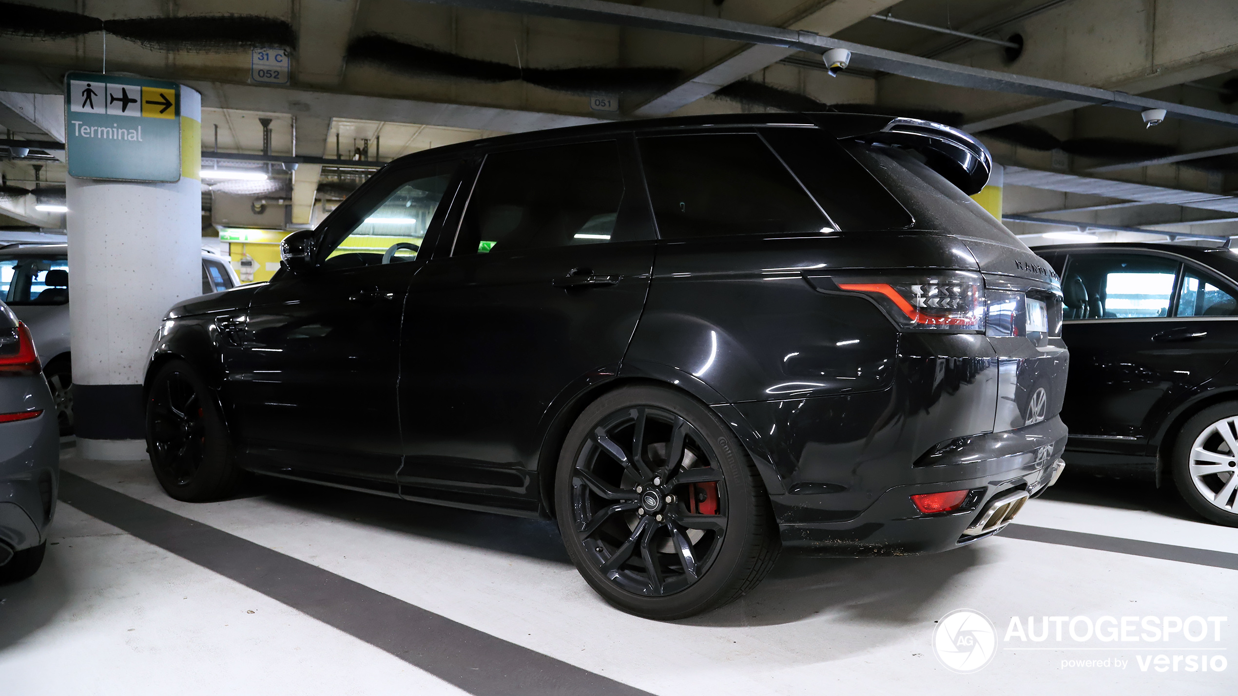 Land Rover Range Rover Sport SVR 2018 - 30 August 2023 - Autogespot