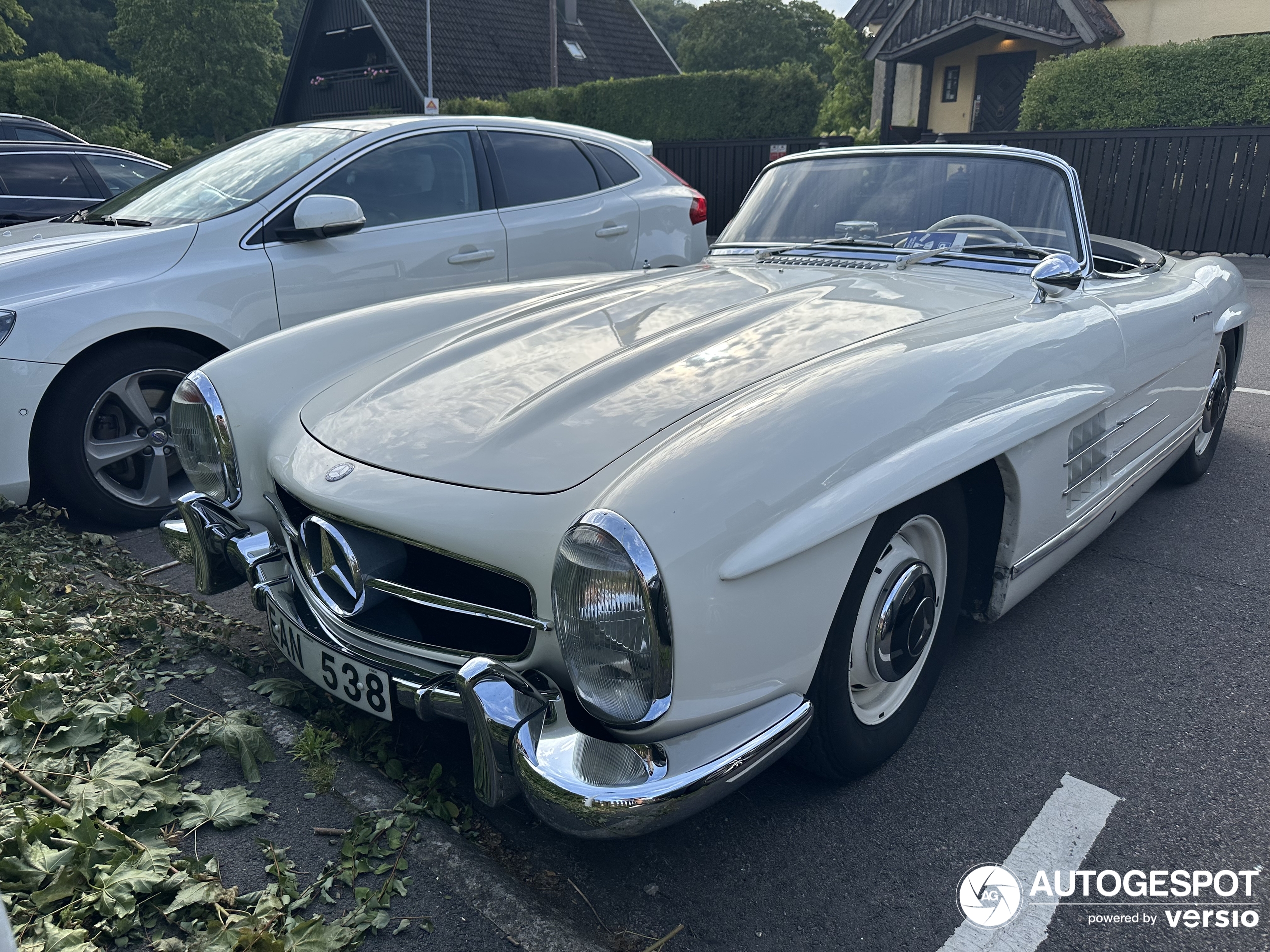Mercedes-Benz 300SL Roadster - 03 September 2023 - Autogespot