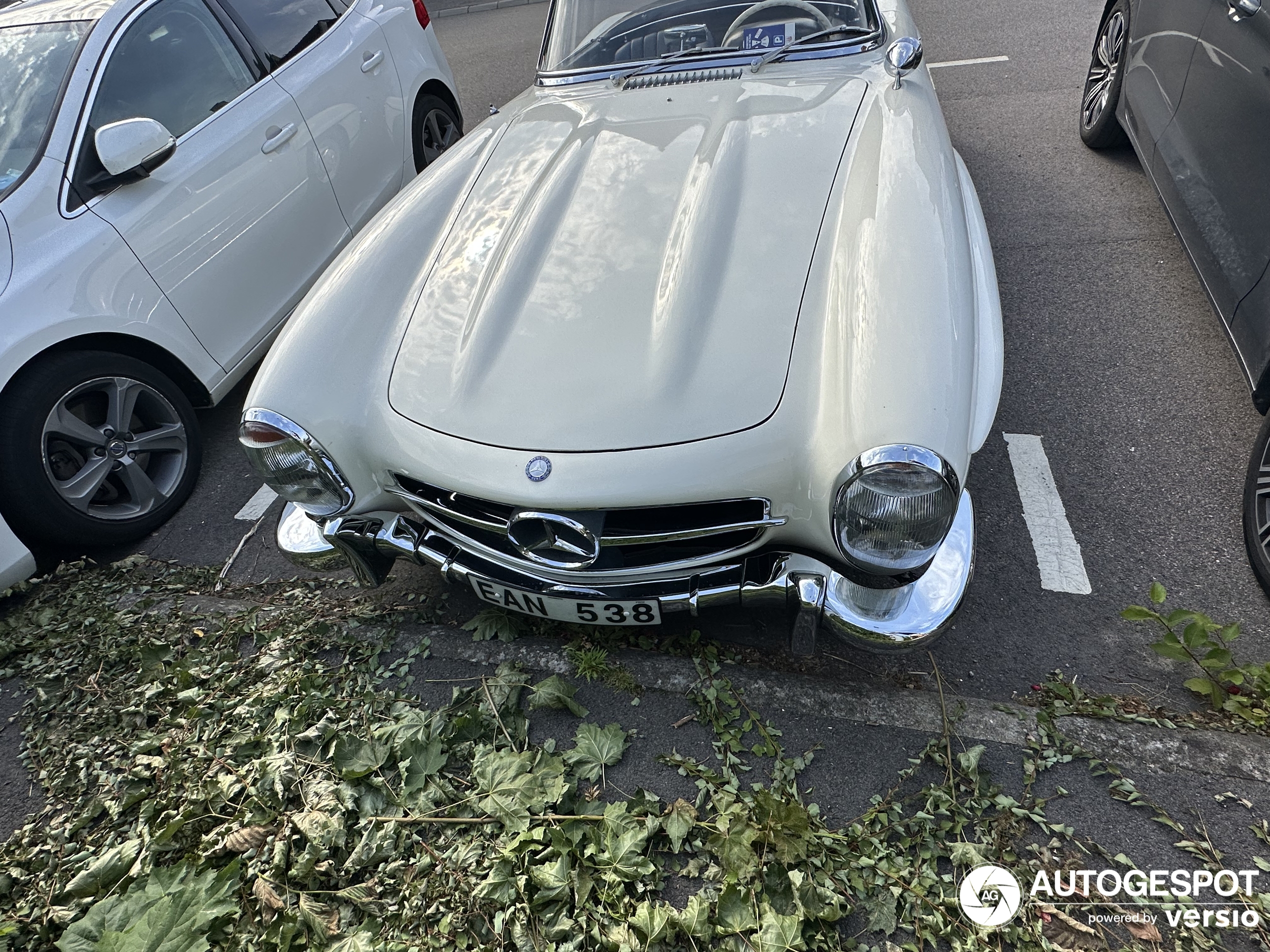 Mercedes-Benz 300SL Roadster - 03 September 2023 - Autogespot