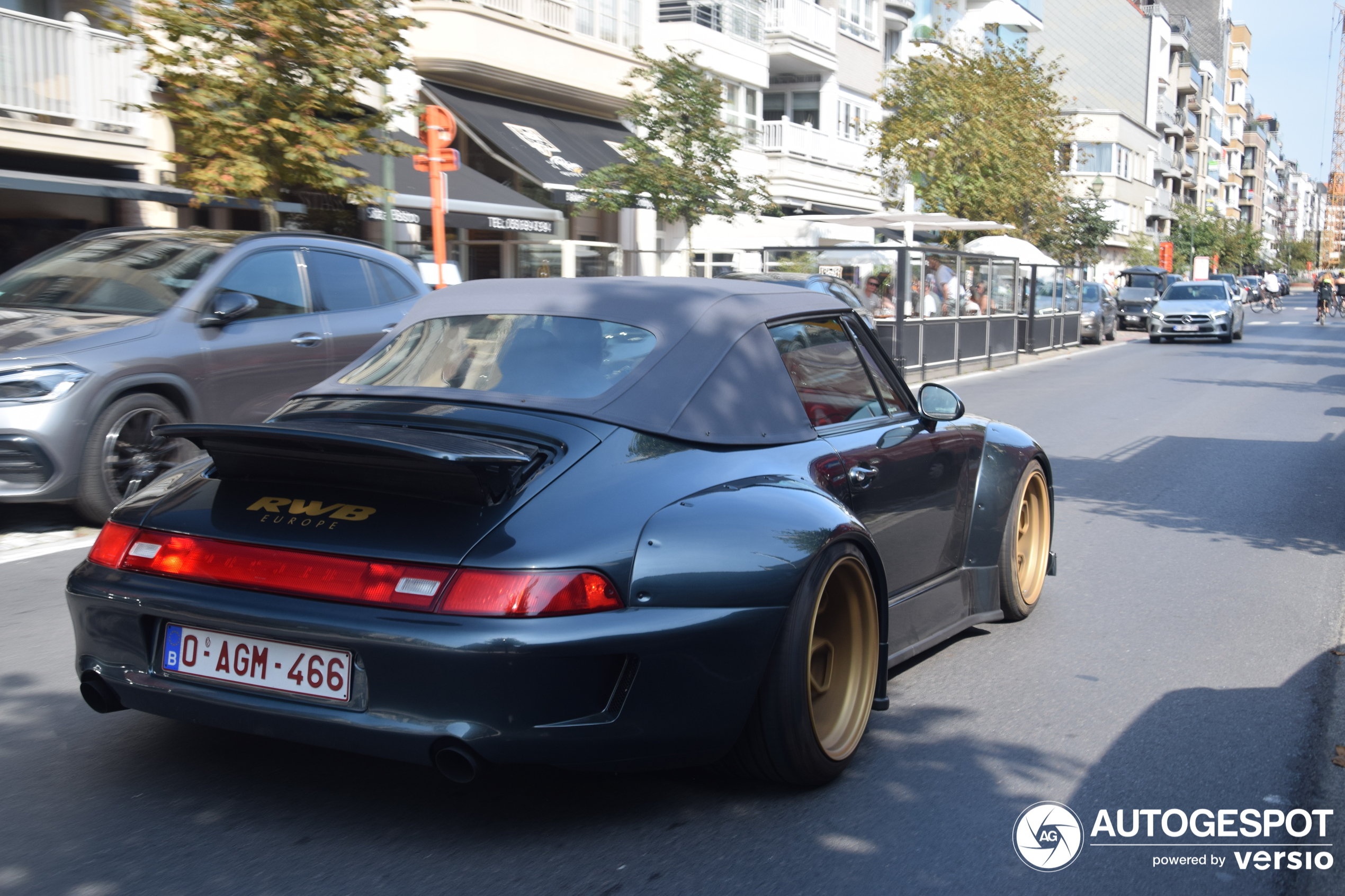 Porsche 993 Cabriolet Rauh-Welt Begriff - 22 September 2023 - Autogespot
