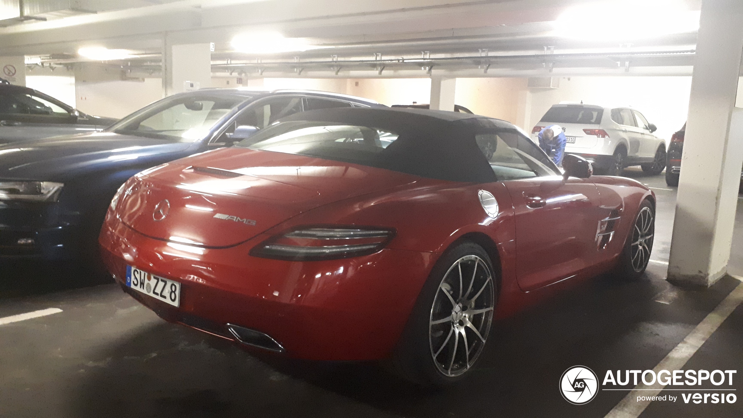Mercedes-Benz SLS AMG Roadster - 26 September 2023 - Autogespot