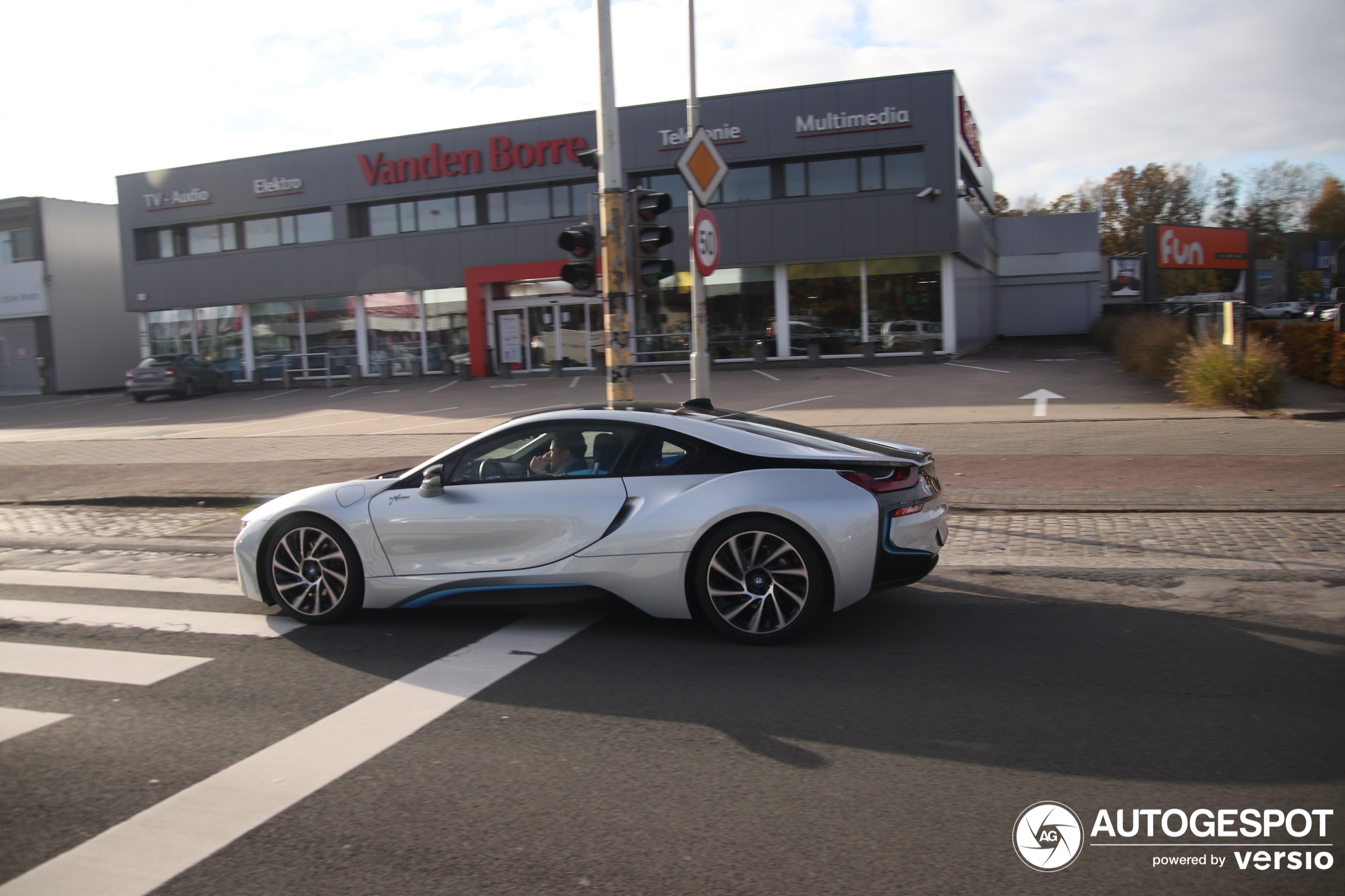 BMW i8 - 30 September 2023 - Autogespot