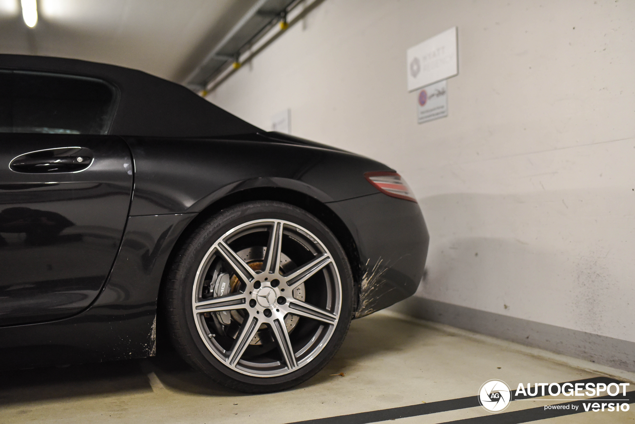 Mercedes-Benz SLS AMG Roadster - 27 October 2023 - Autogespot