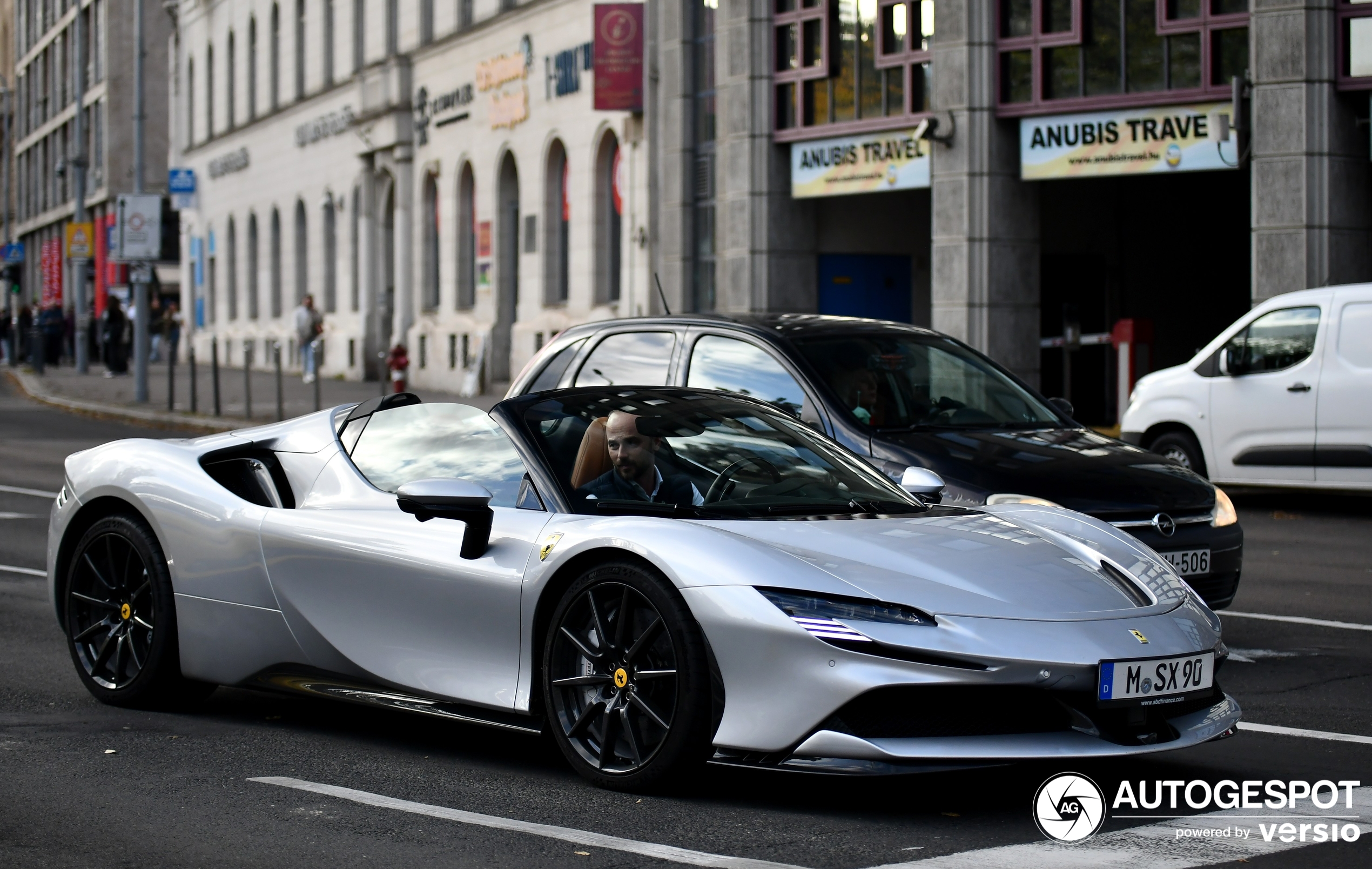 Ferrari SF90 Spider - 28 October 2023 - Autogespot