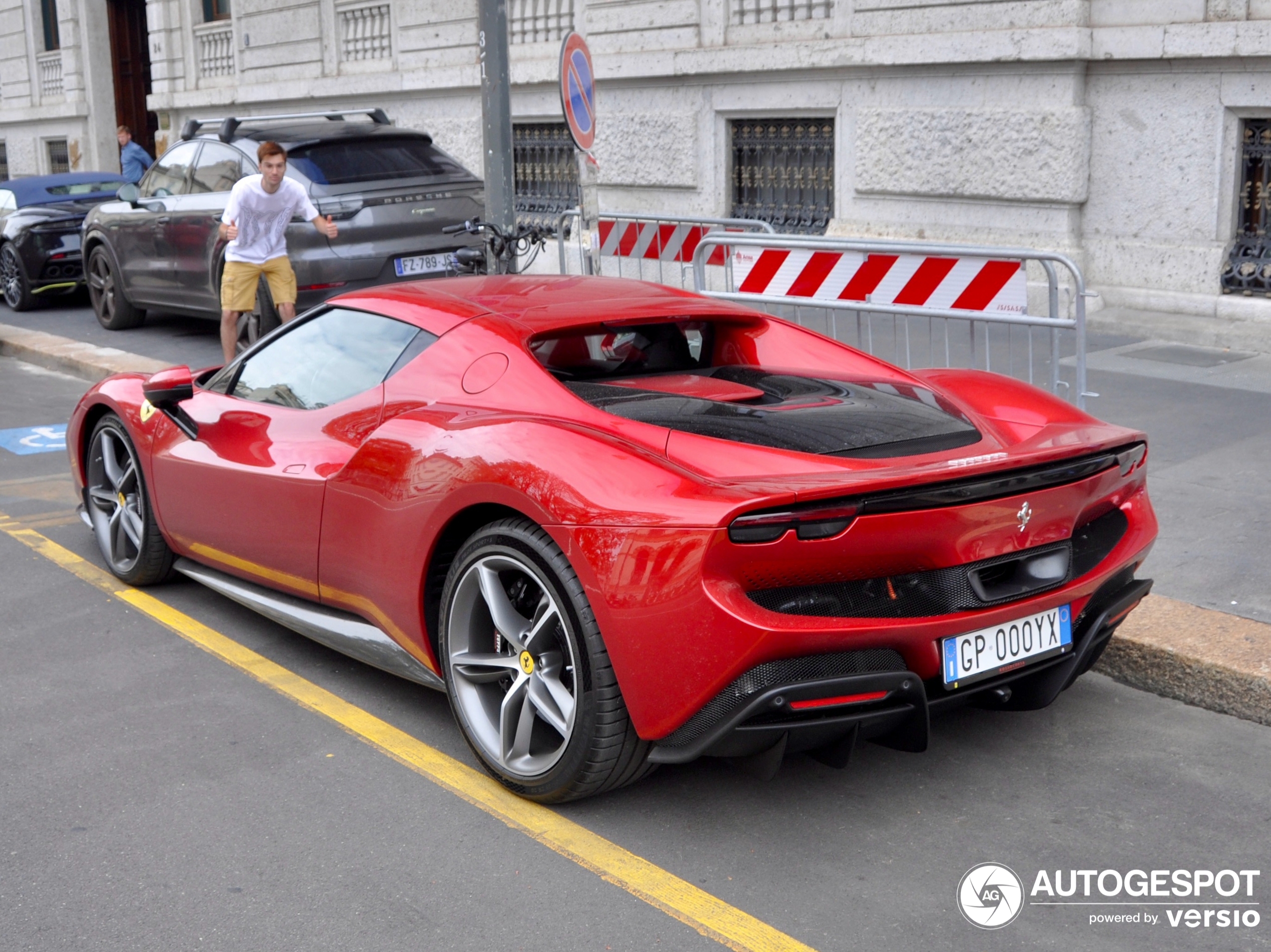Ferrari 296 GTB - 29 November 2023 - Autogespot