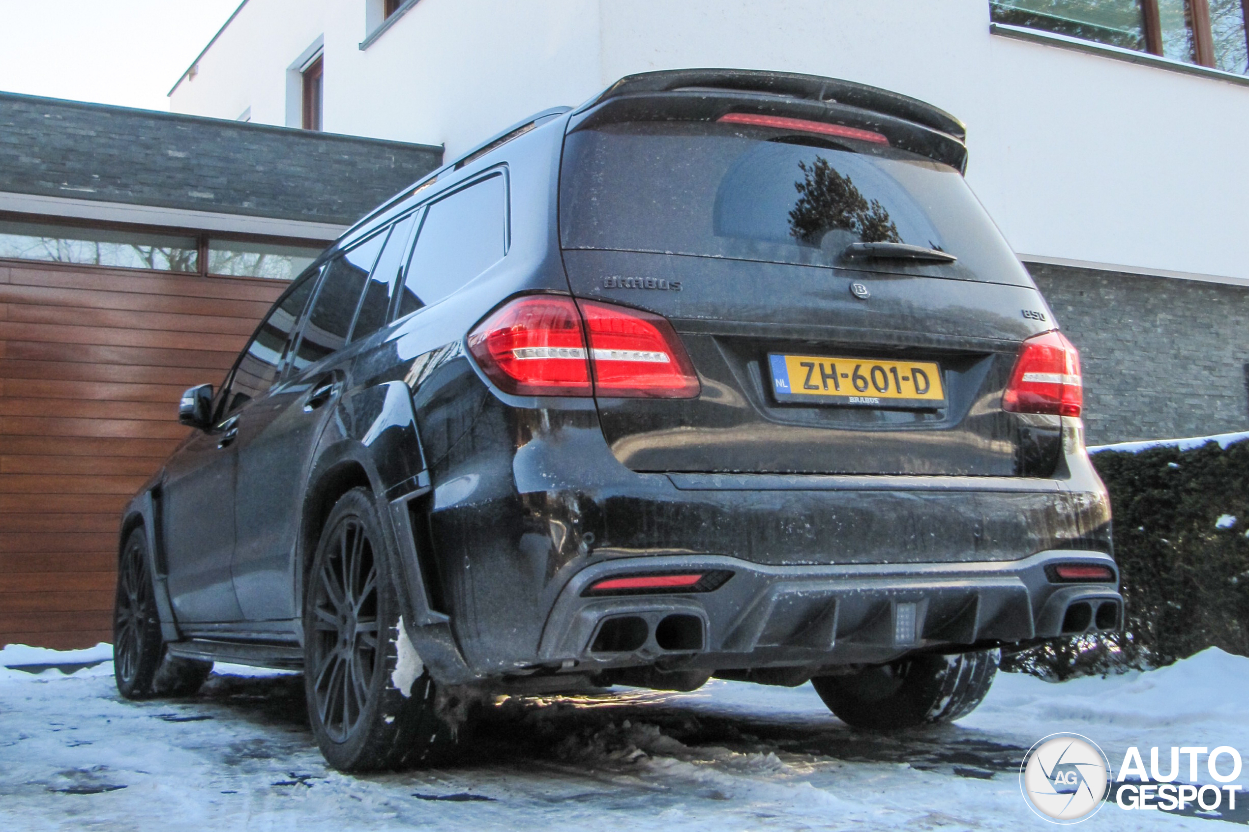 Mercedes-AMG Brabus GLS 850 6.0 Biturbo - 03 January 2024 - Autogespot
