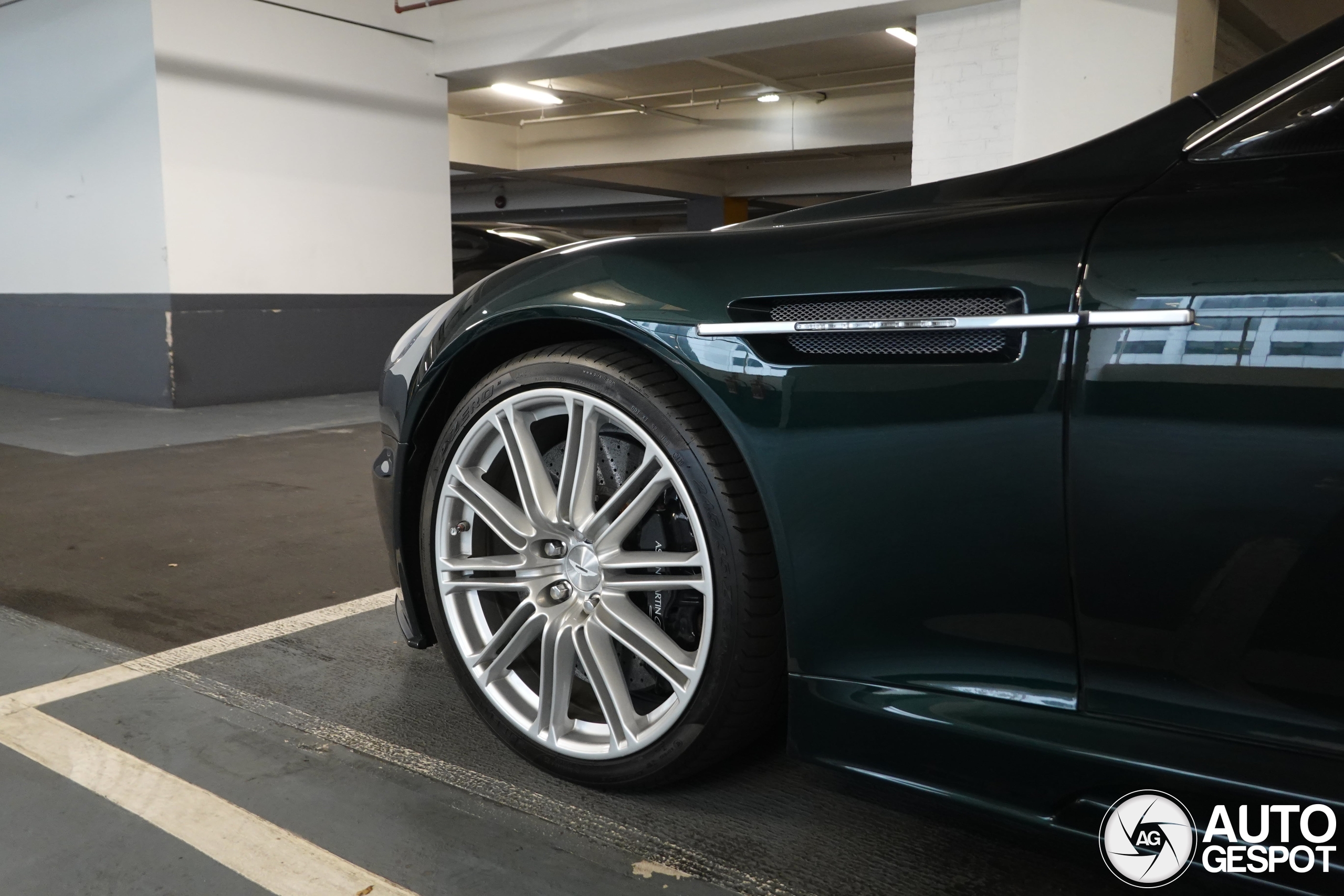 Aston Martin DBS - 09 February 2024 - Autogespot