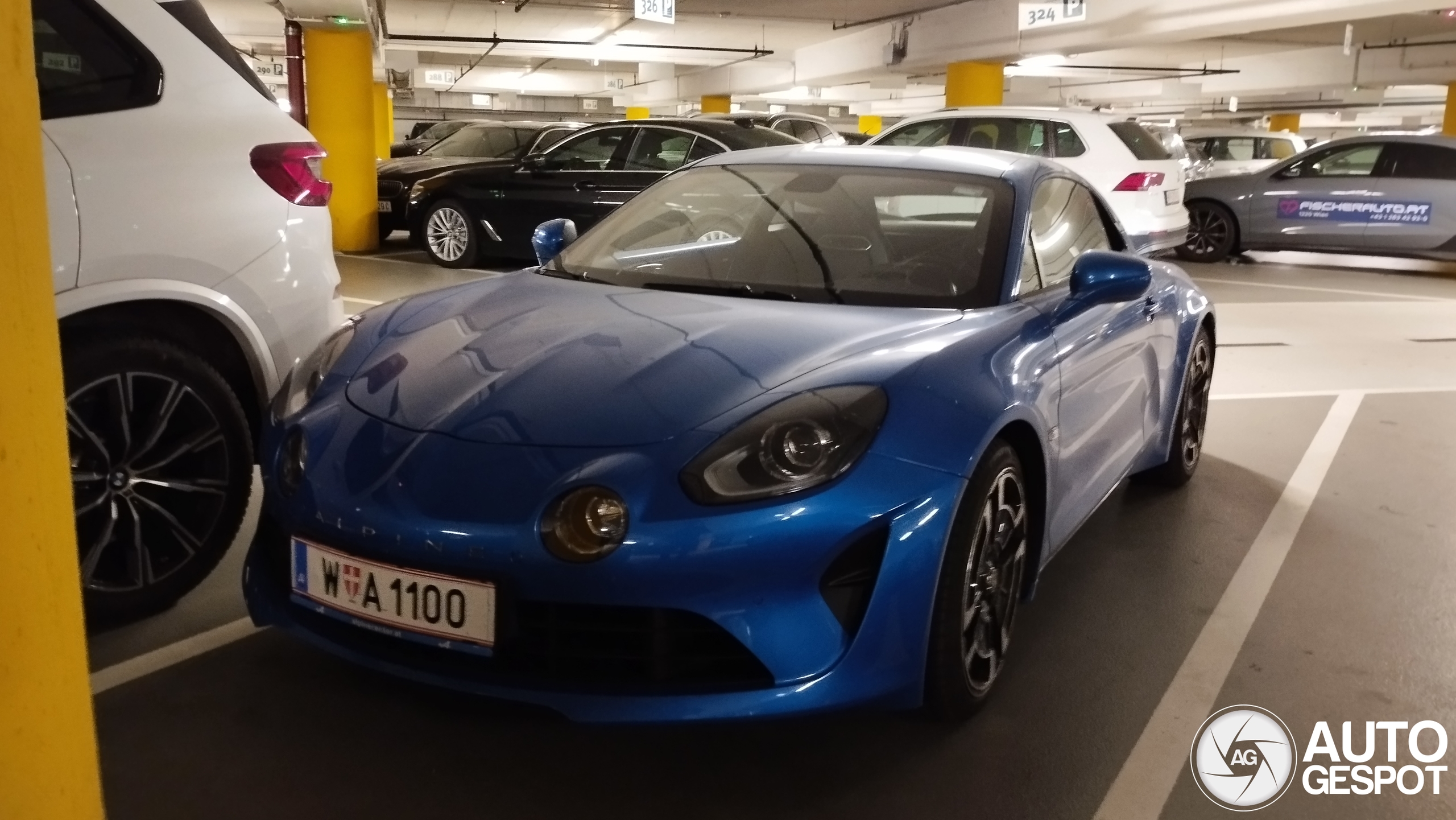 Alpine A110 Première Edition - 01 March 2024 - Autogespot