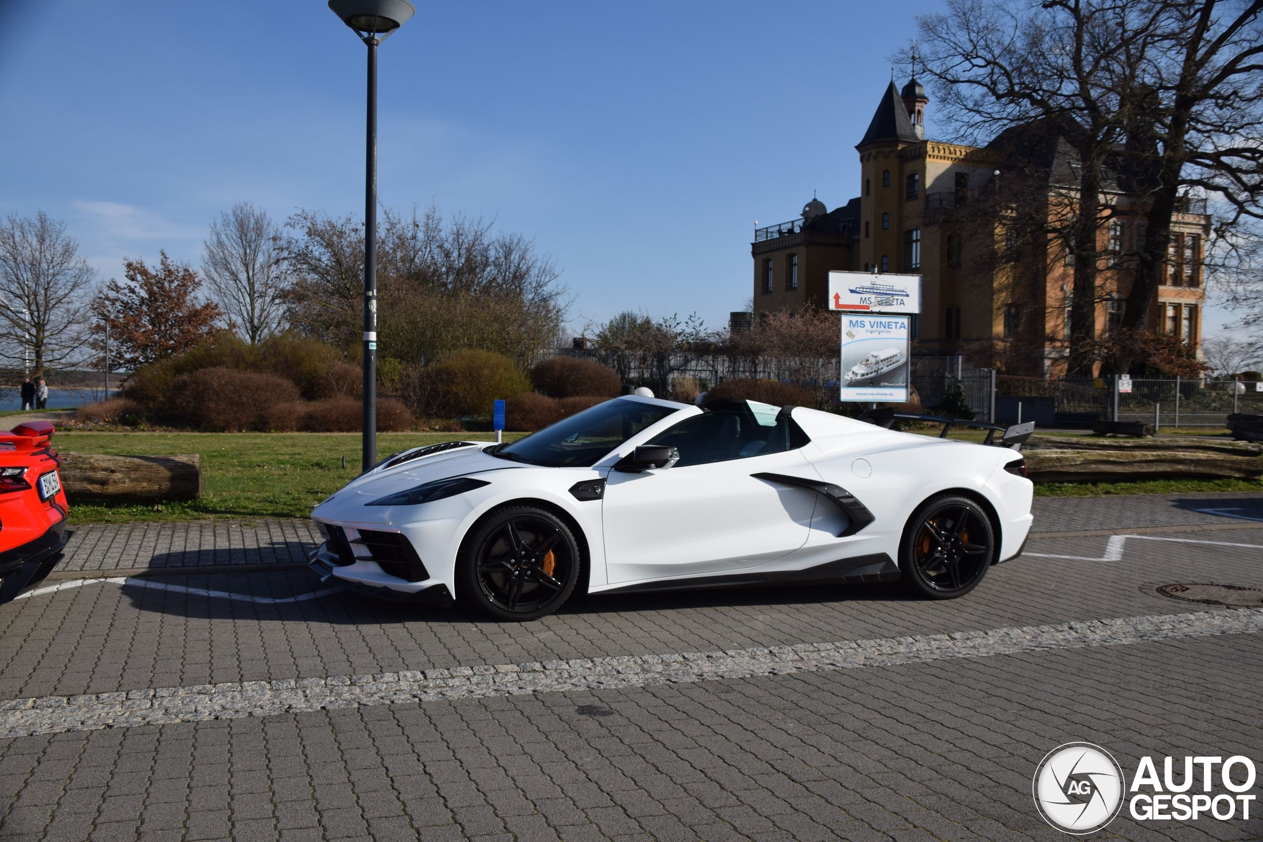 Chevrolet Corvette C8 Convertible Larte Design - 17 March 2024 - Autogespot