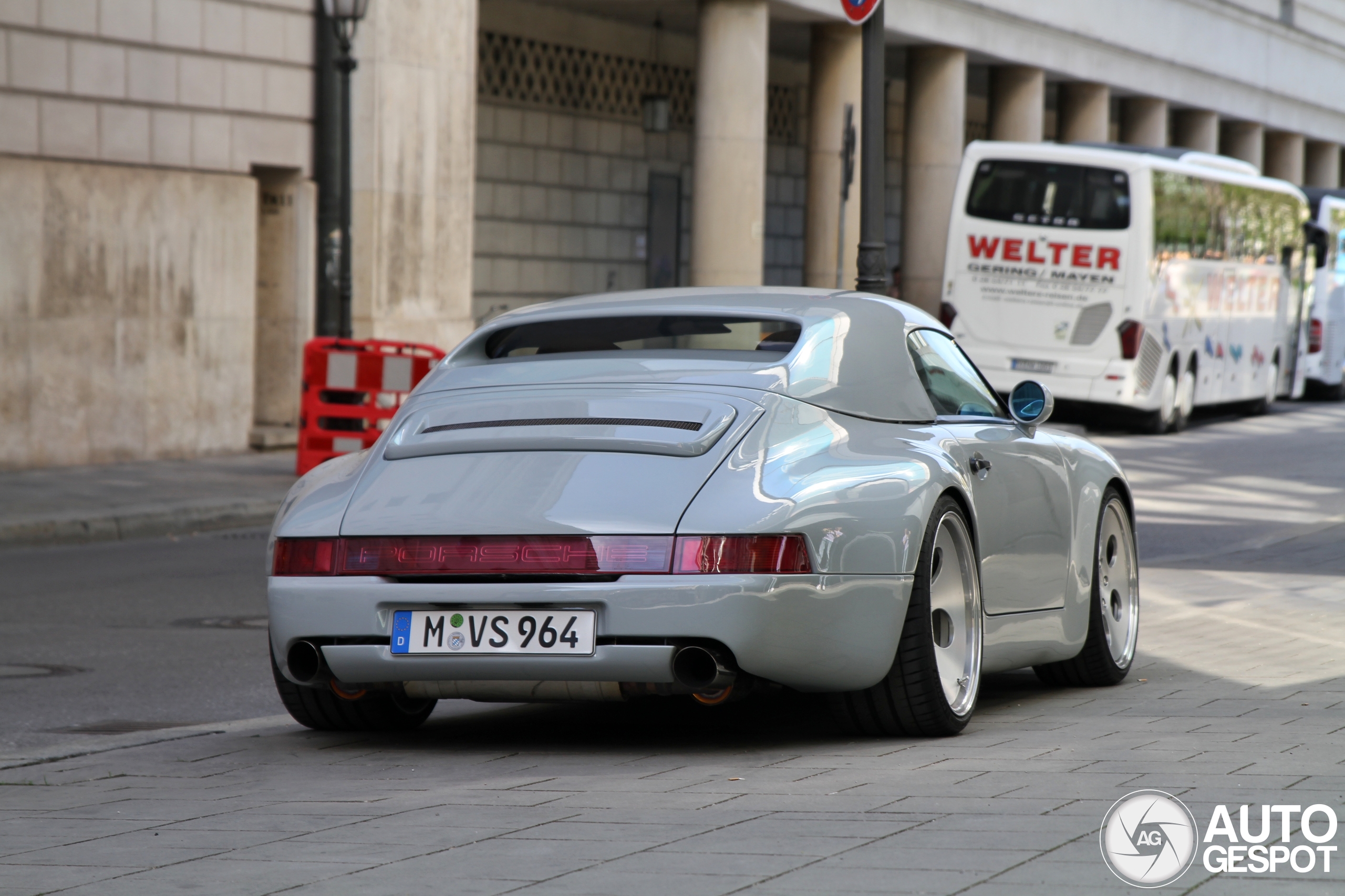 Porsche Strosek 964 Speedster - 06 April 2024 - Autogespot