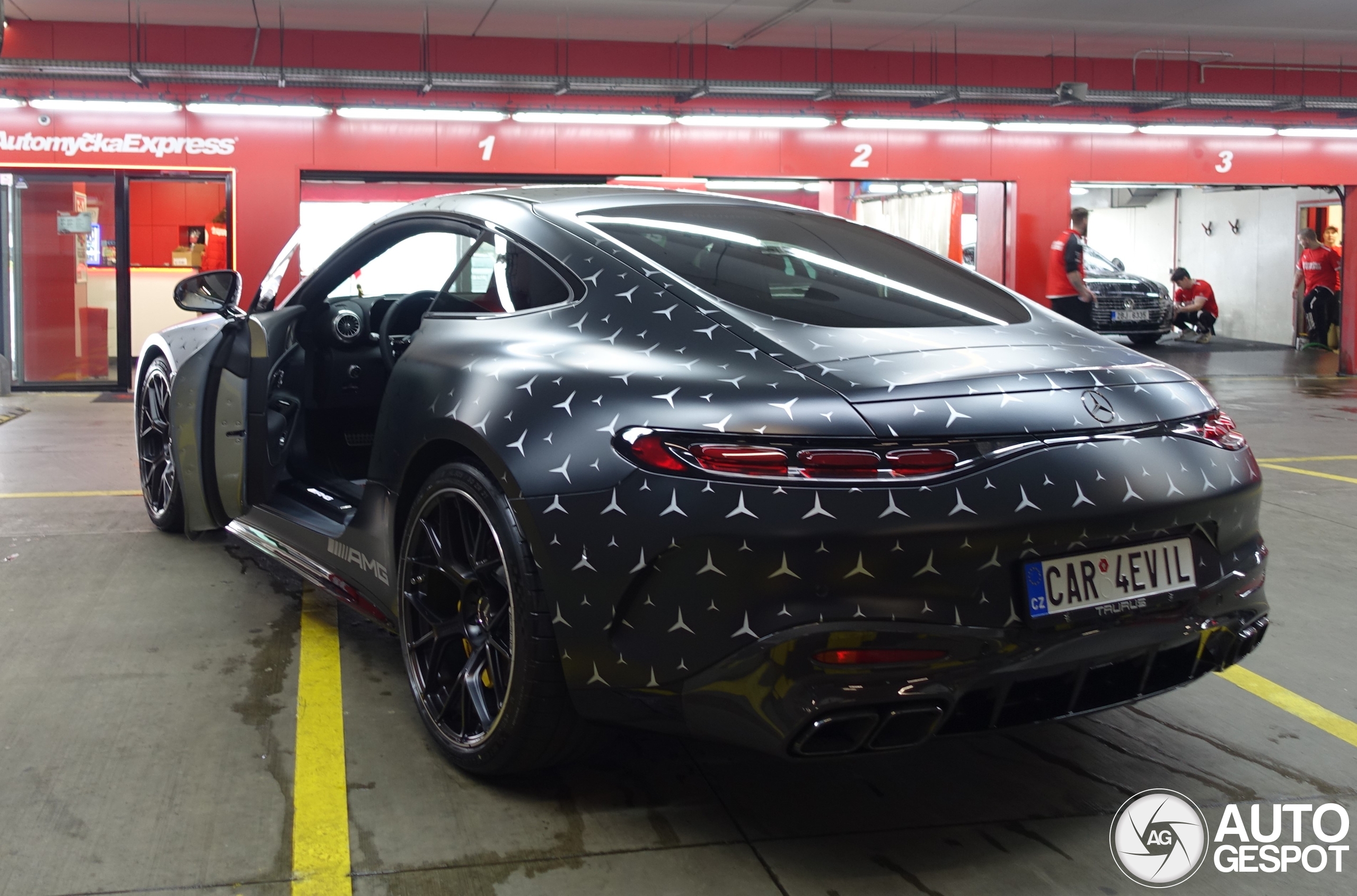 Mercedes-AMG GT 63 C192 - 13 April 2024 - Autogespot