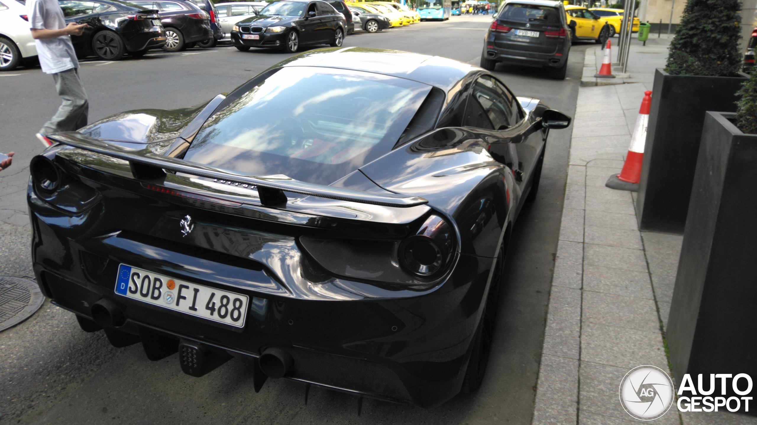 Ferrari 488 GTB Novitec Rosso - 22 April 2024 - Autogespot