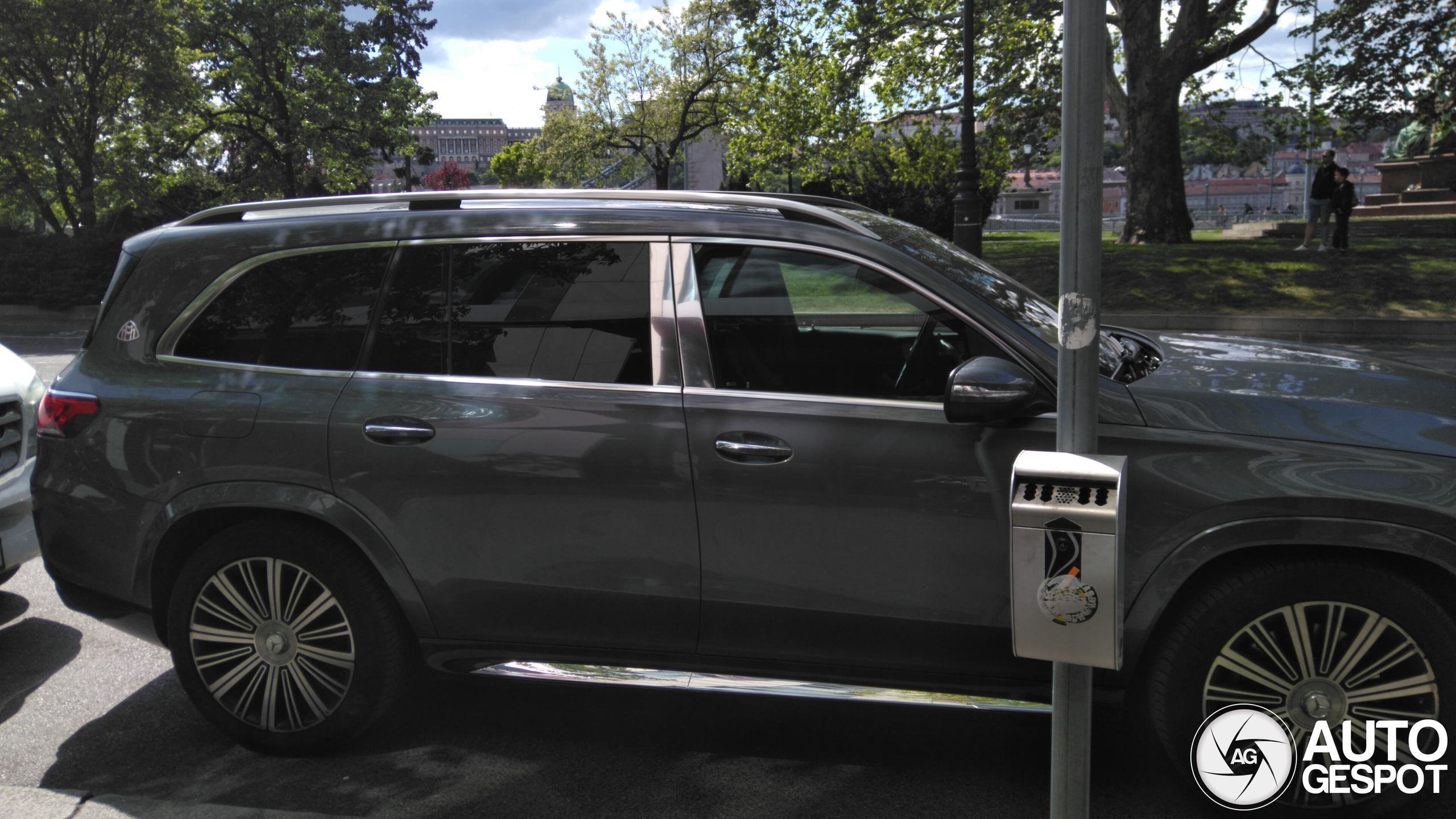 Mercedes-Maybach GLS 600 - 22 April 2024 - Autogespot