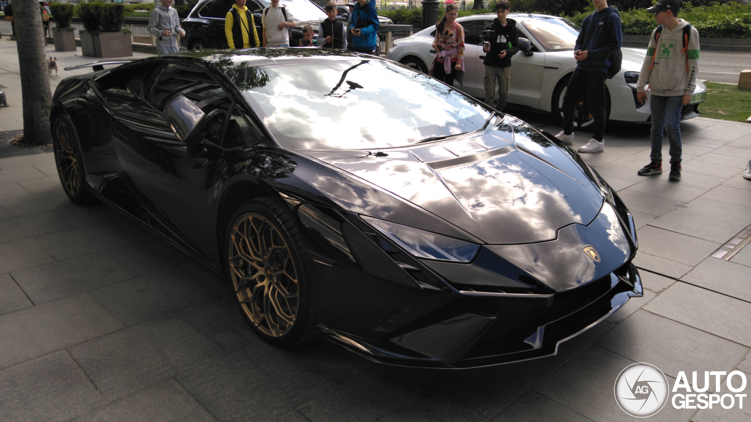 Lamborghini Huracán LP640-2 Tecnica - 23 April 2024 - Autogespot