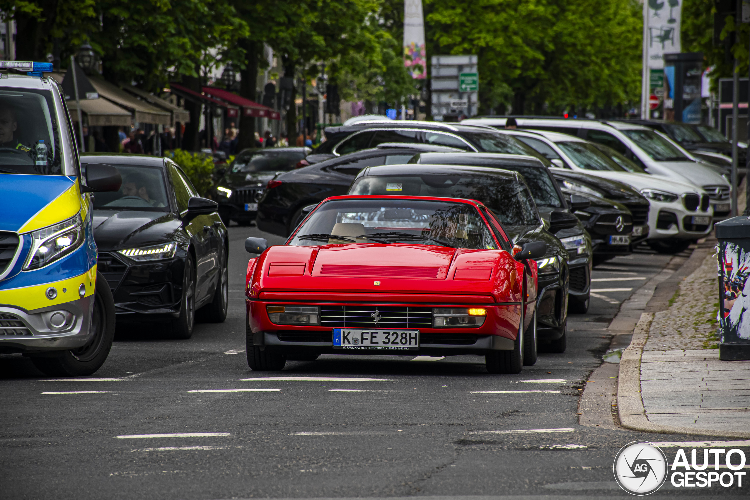 Ferrari 328 GTS - 27 April 2024 - Autogespot