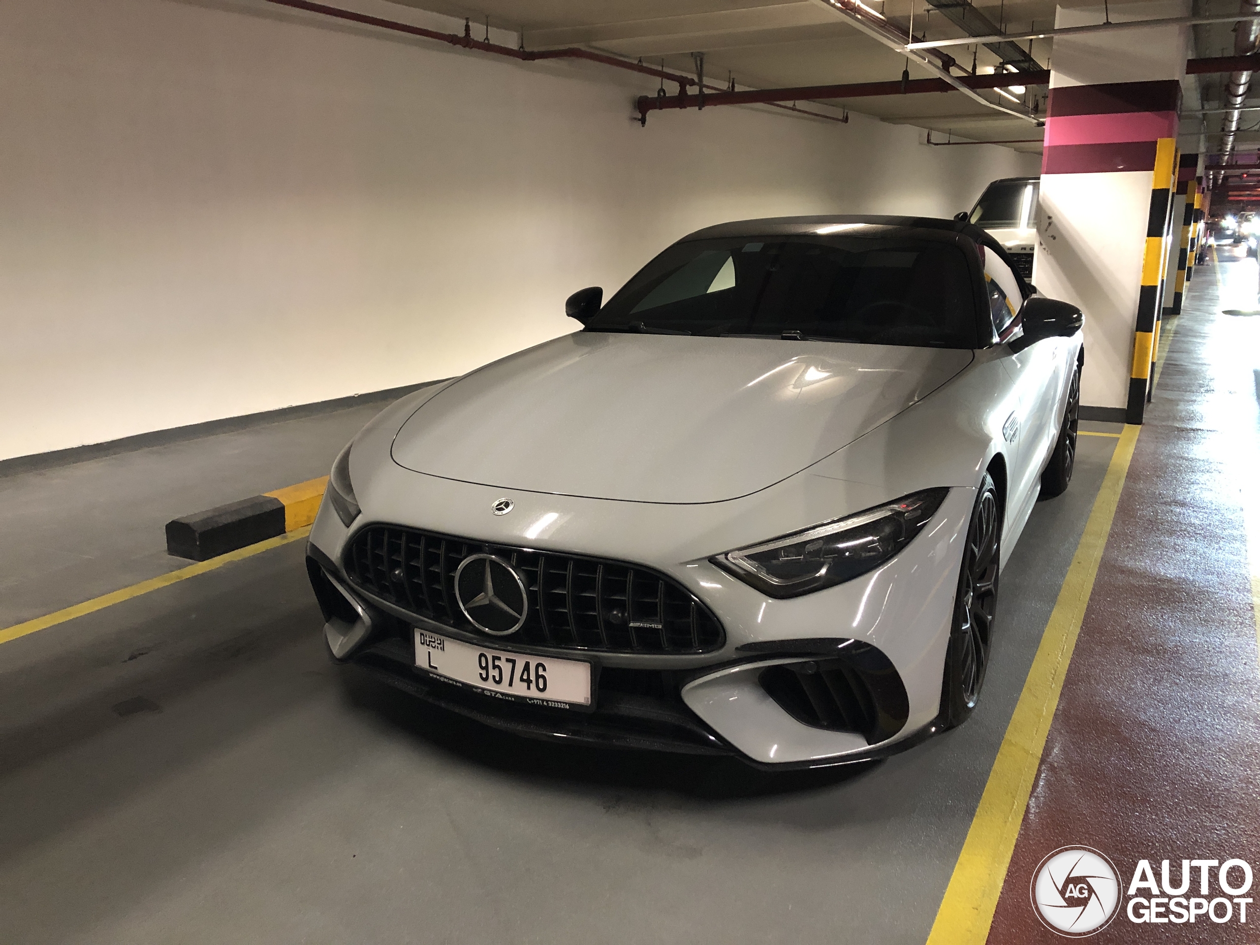 Mercedes-AMG SL 55 R232 - 27 April 2024 - Autogespot