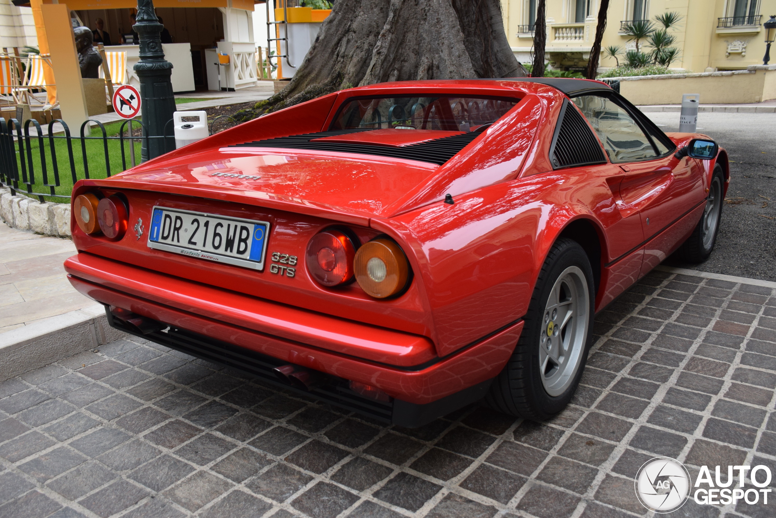 Ferrari 328 GTS - 28 April 2024 - Autogespot