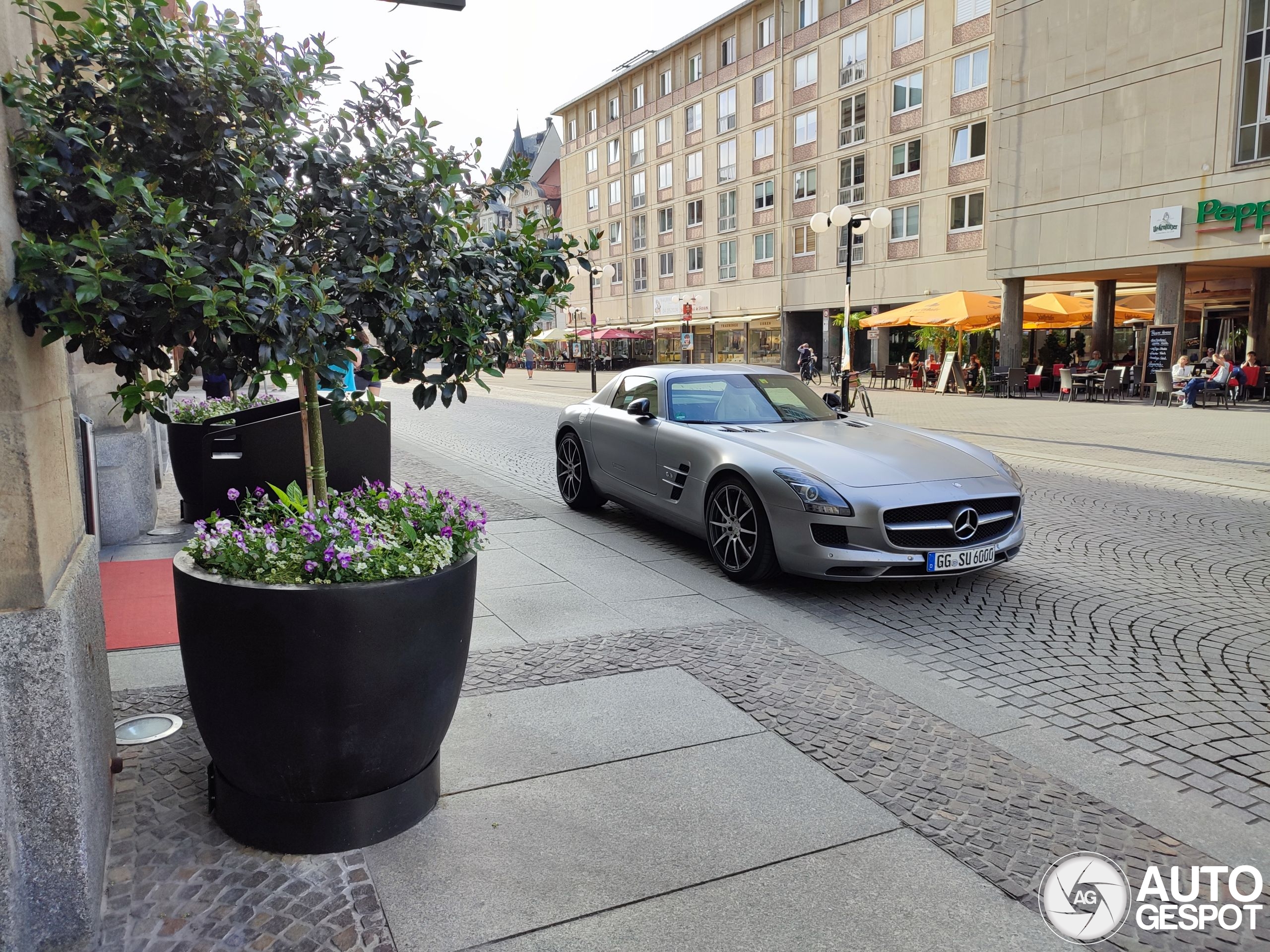 Mercedes-Benz SLS AMG - 01 May 2024 - Autogespot