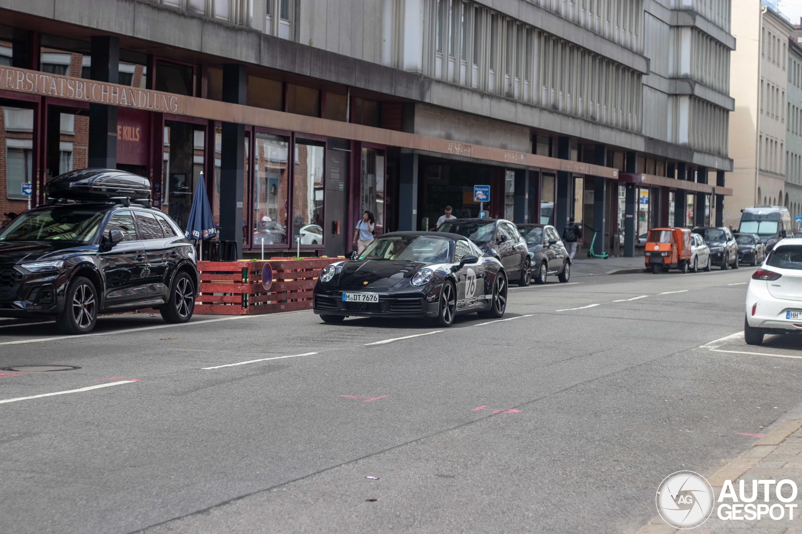 Porsche 992 Targa 4S MkI Heritage Design Edition - 24 May 2024 - Autogespot