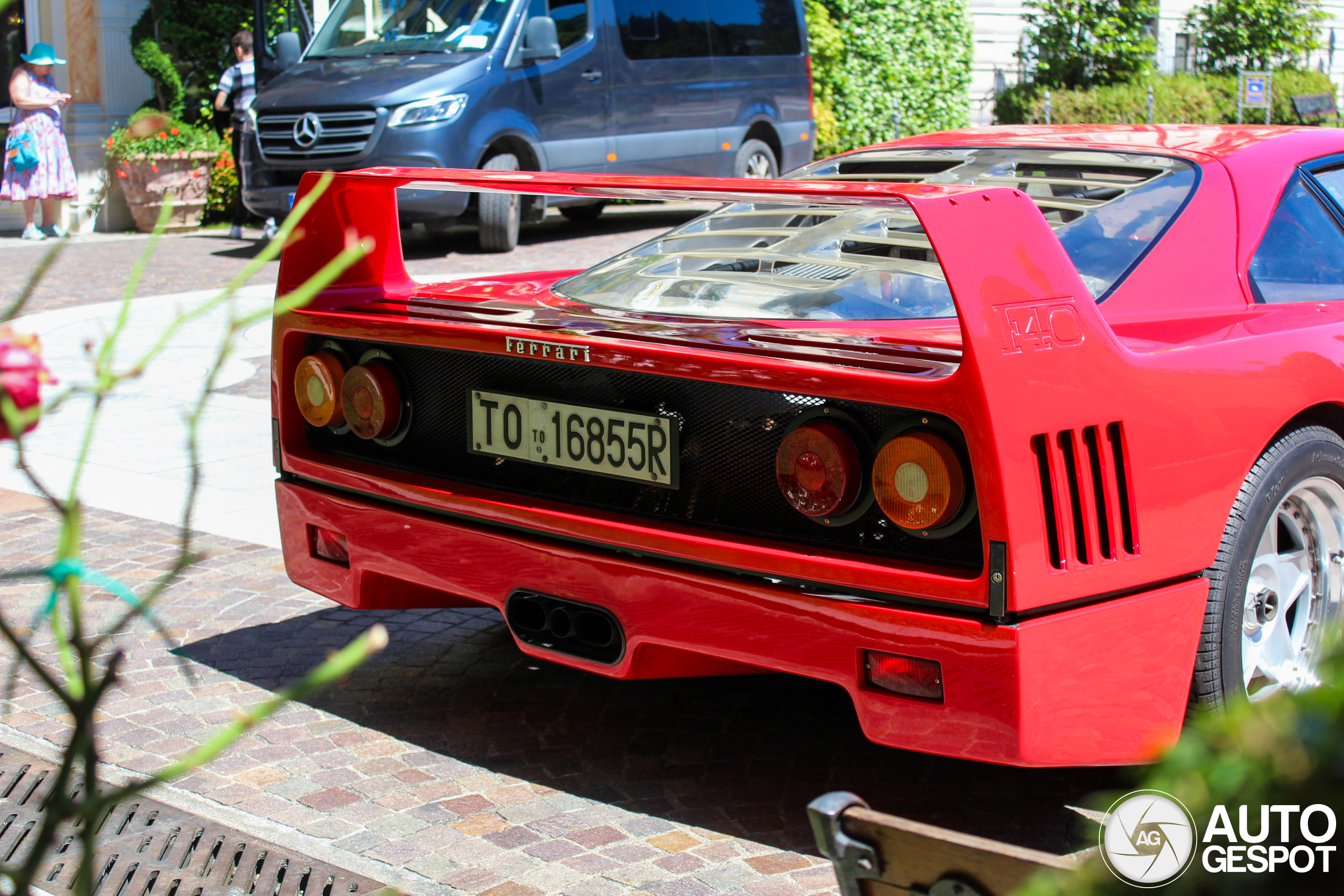 Ferrari F40 - 04 June 2024 - Autogespot