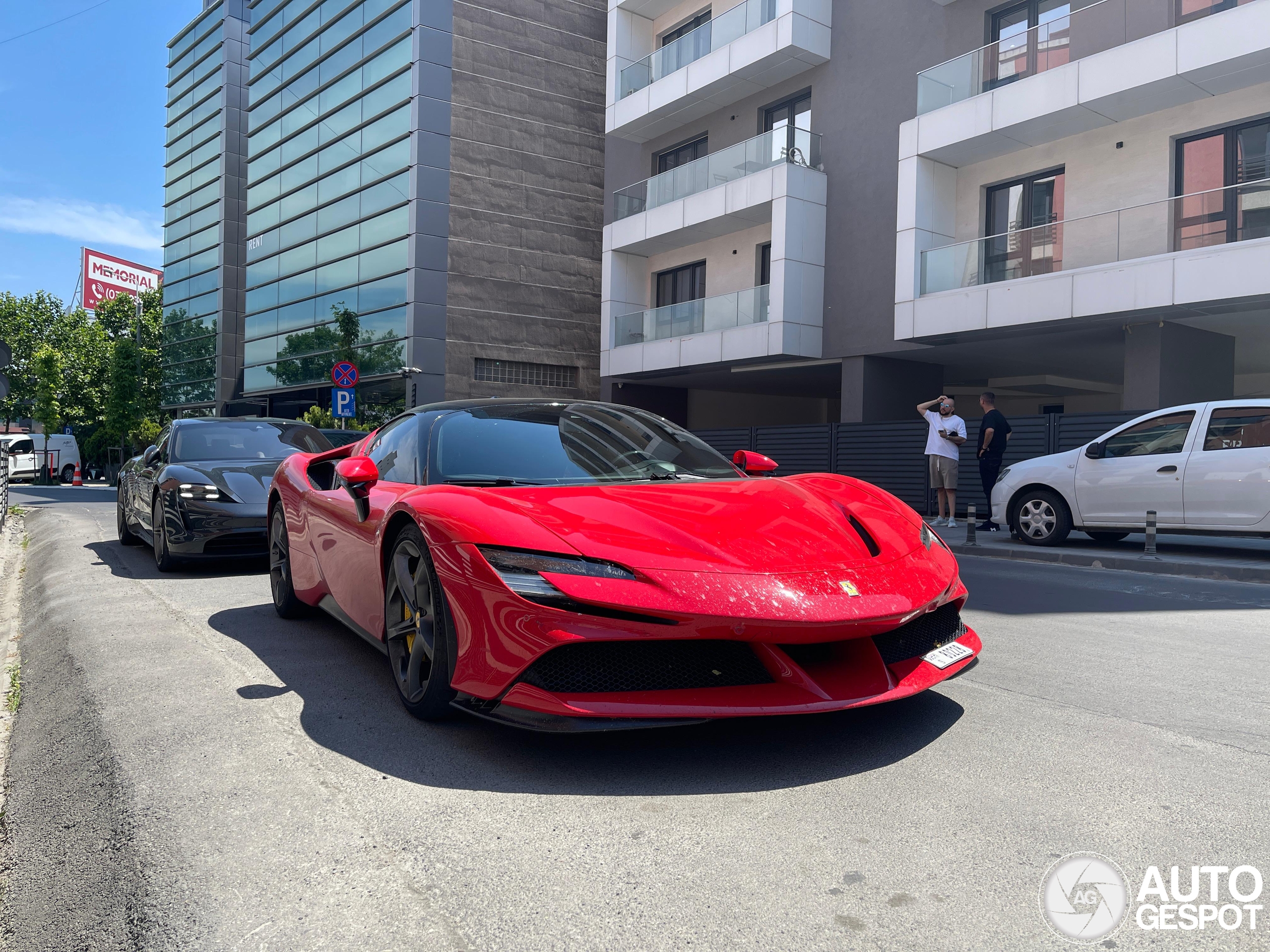 Ferrari SF90 Stradale - 10 June 2024 - Autogespot