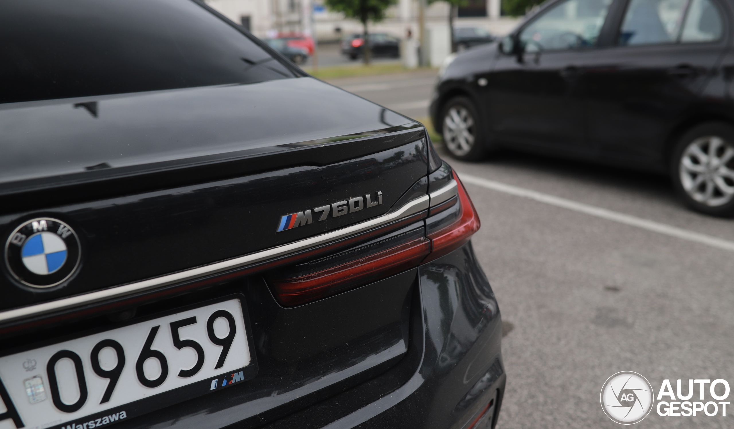 BMW M760Li xDrive 2019 Final Edition - 24 June 2024 - Autogespot