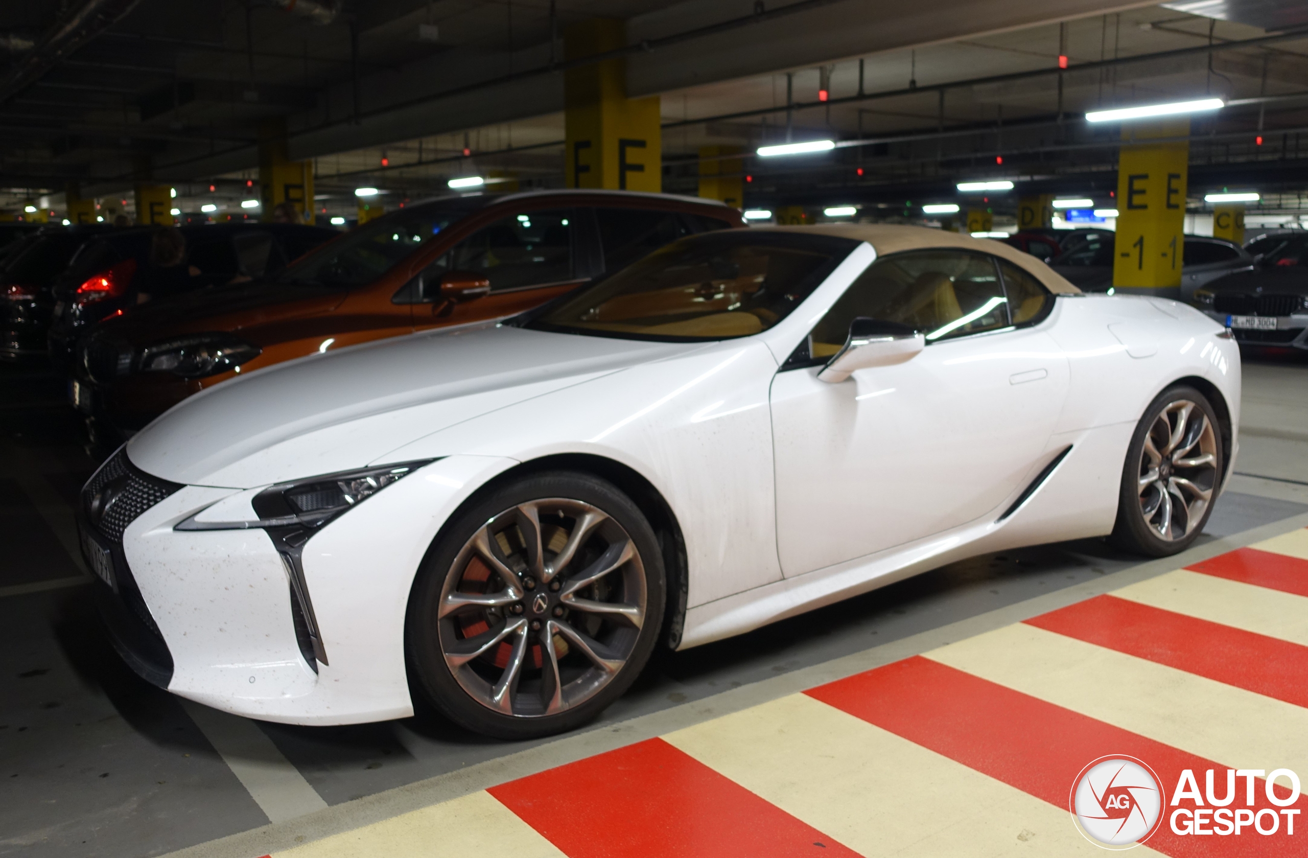 Lexus LC 500 Convertible - 01 July 2024 - Autogespot