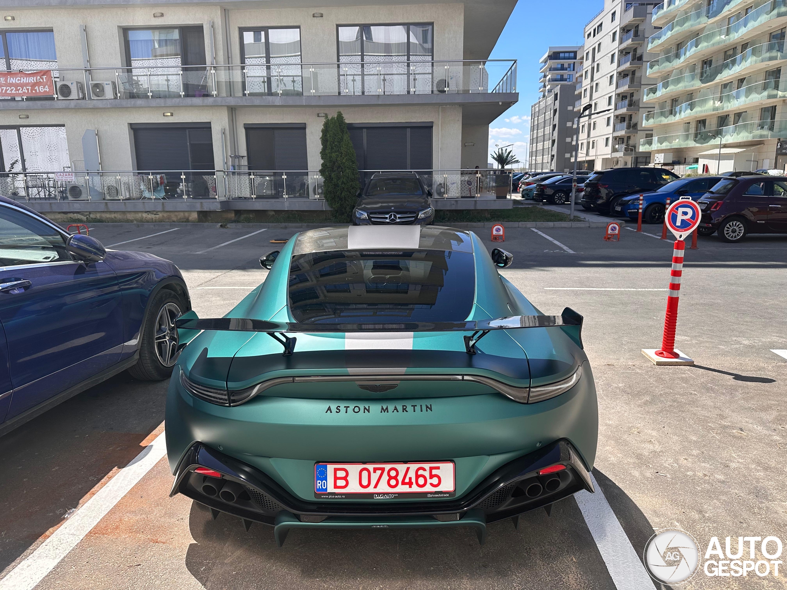 Aston Martin V8 Vantage Formula 1 Edition - 06 July 2024 - Autogespot