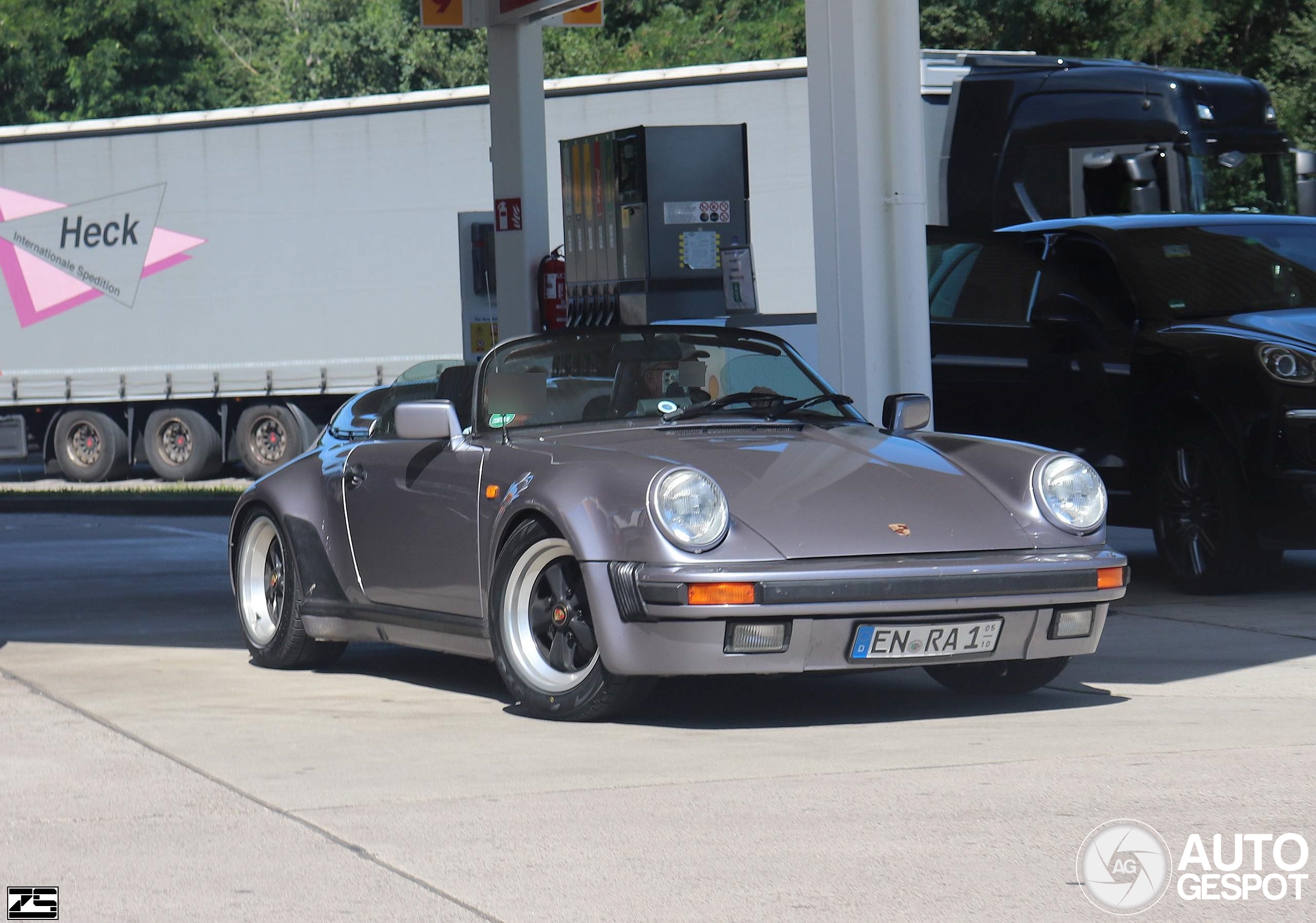 Porsche 930 Speedster - 08 July 2024 - Autogespot