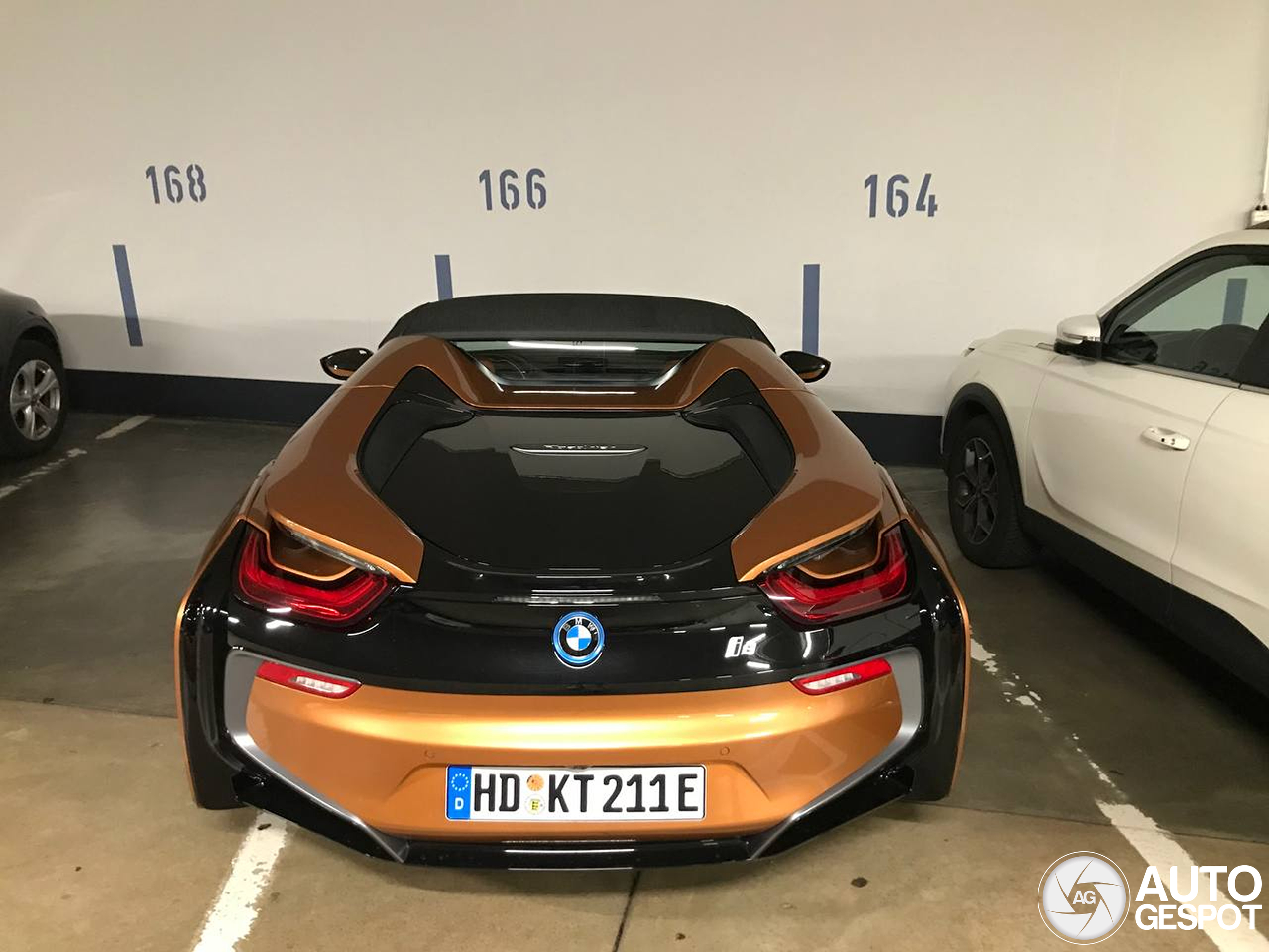 BMW i8 Roadster First Edition - 13 July 2024 - Autogespot