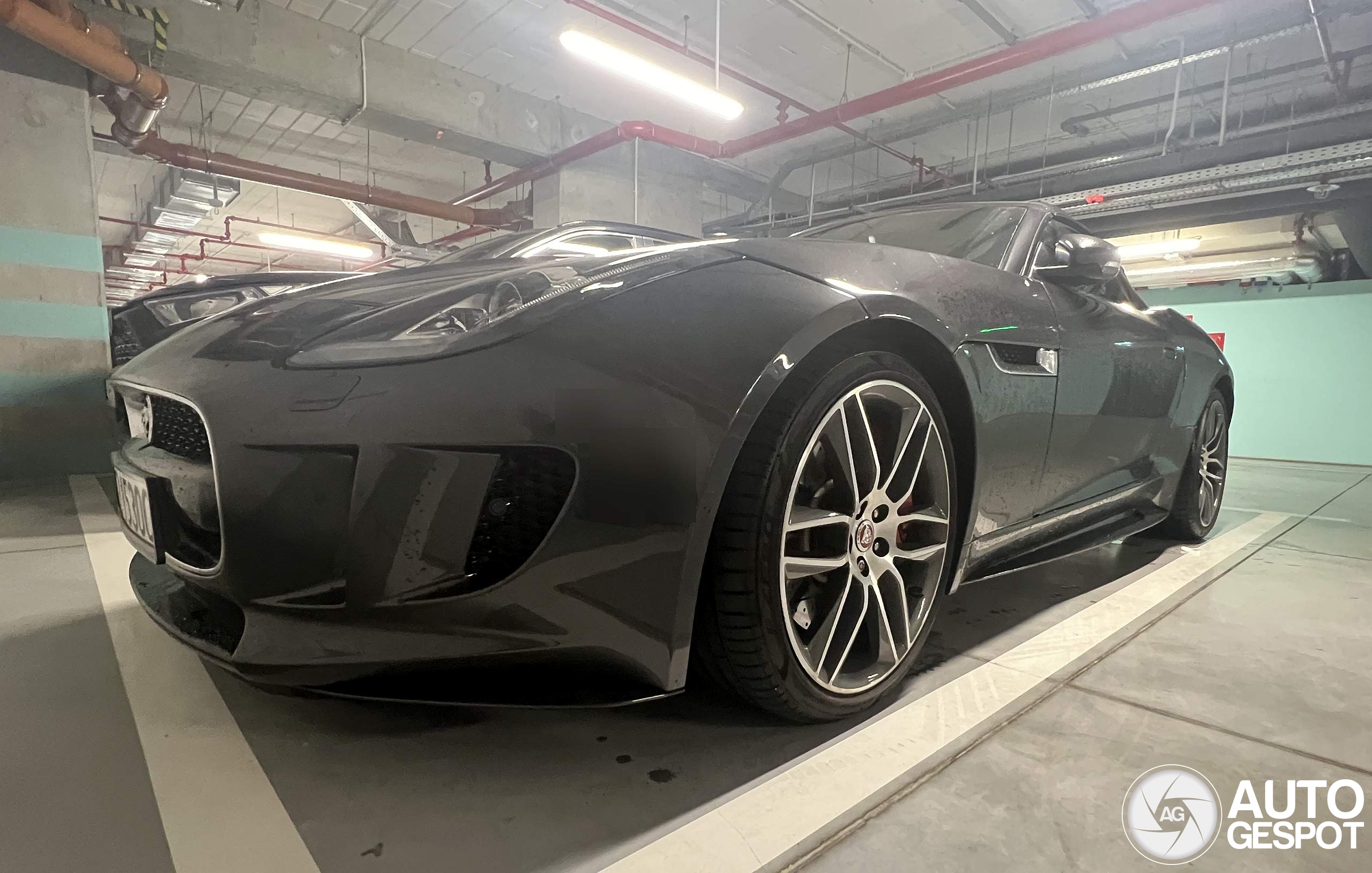 Jaguar F-TYPE R AWD Convertible - 16 July 2024 - Autogespot