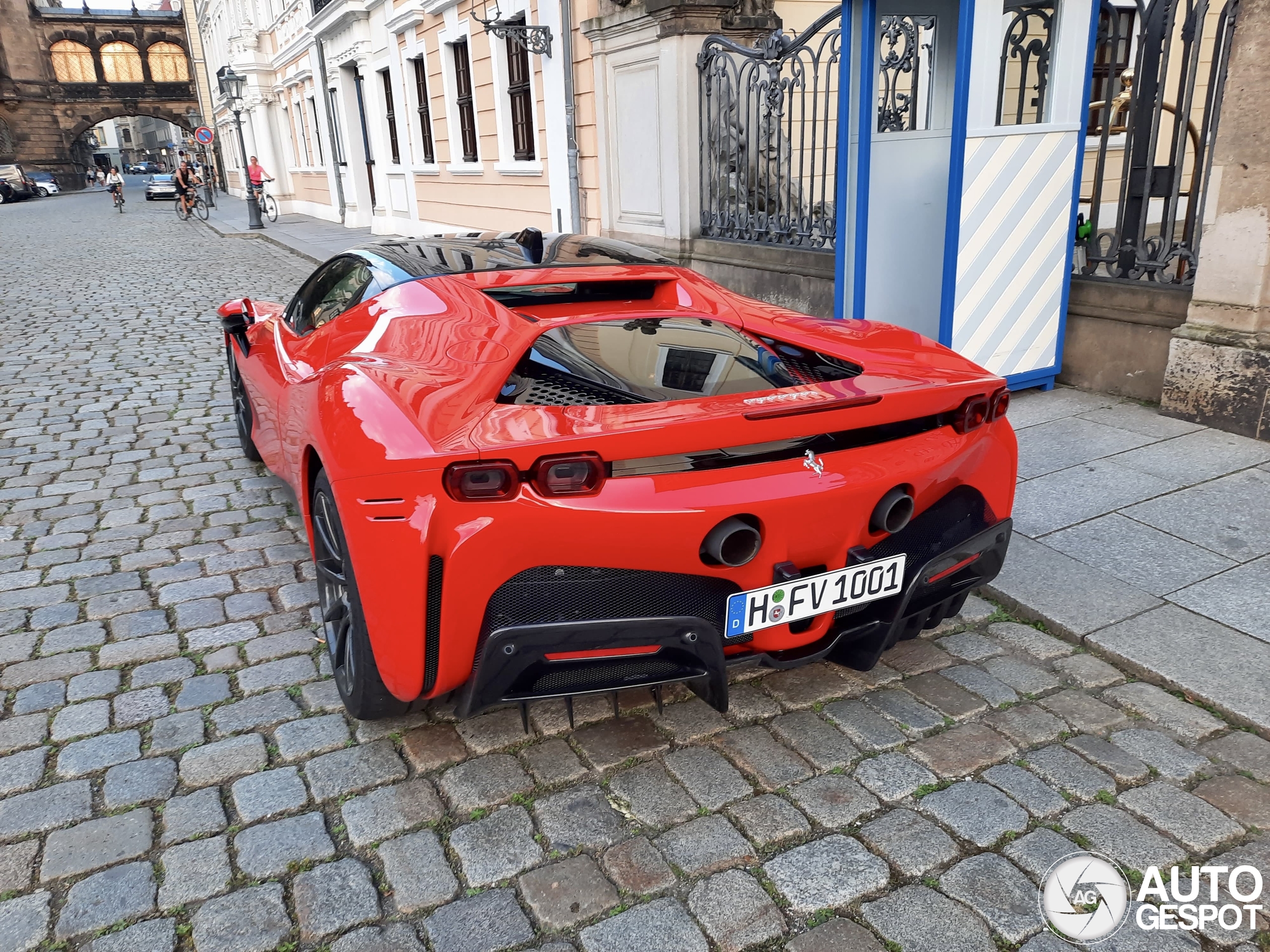 Ferrari SF90 Stradale - 19 July 2024 - Autogespot