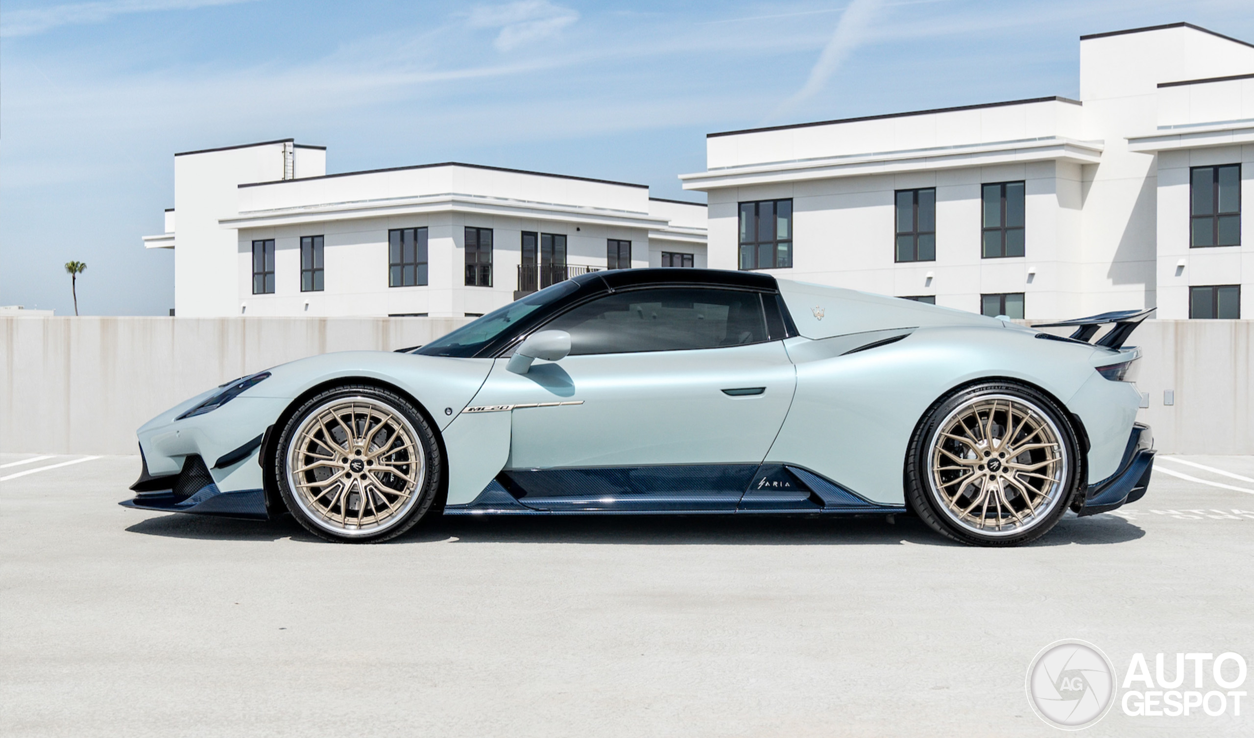 Maserati MC20 Cielo PrimaSerie 7Design Aria - 19 July 2024 - Autogespot