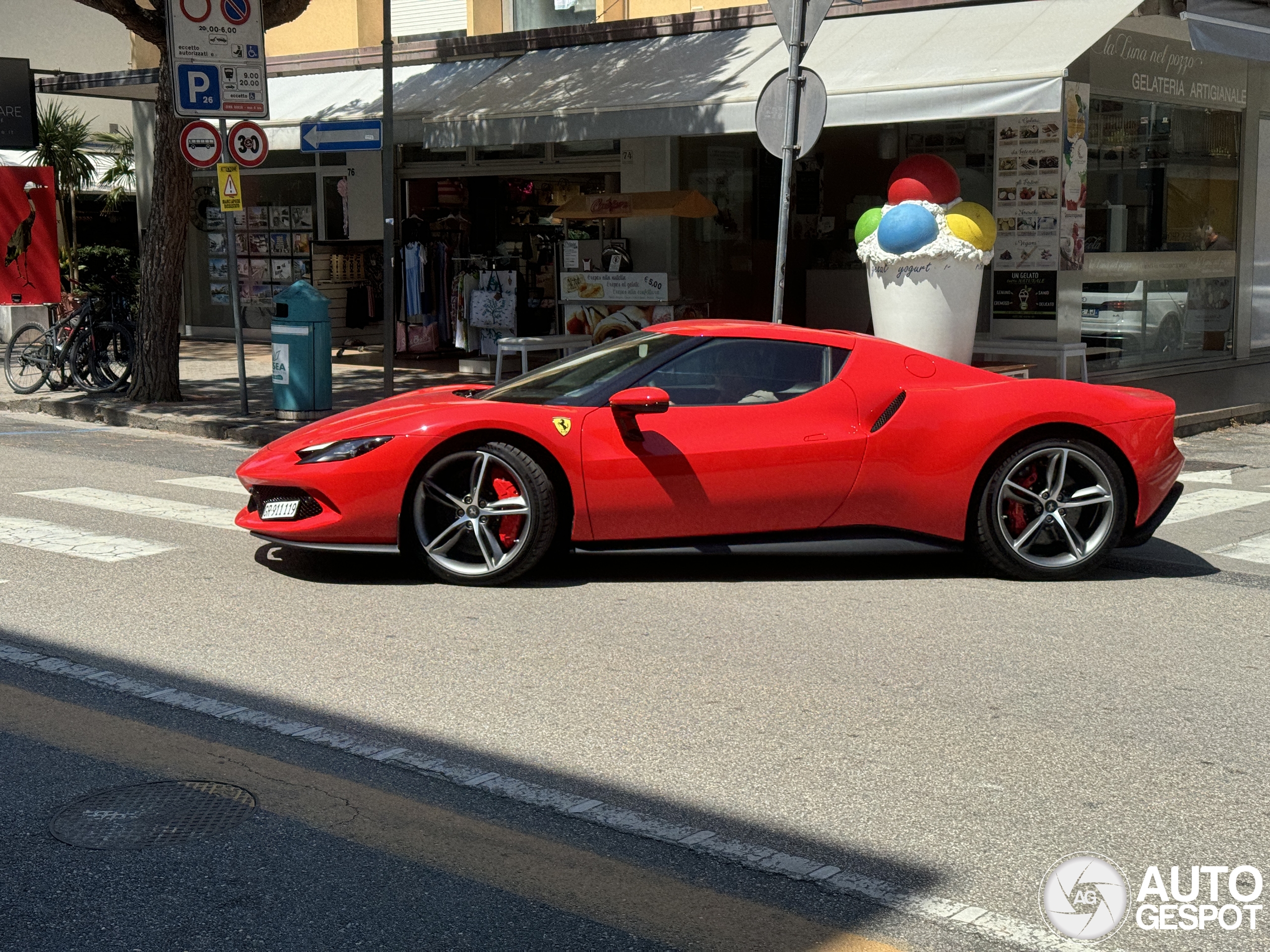 Ferrari 296 GTB - 29 July 2024 - Autogespot