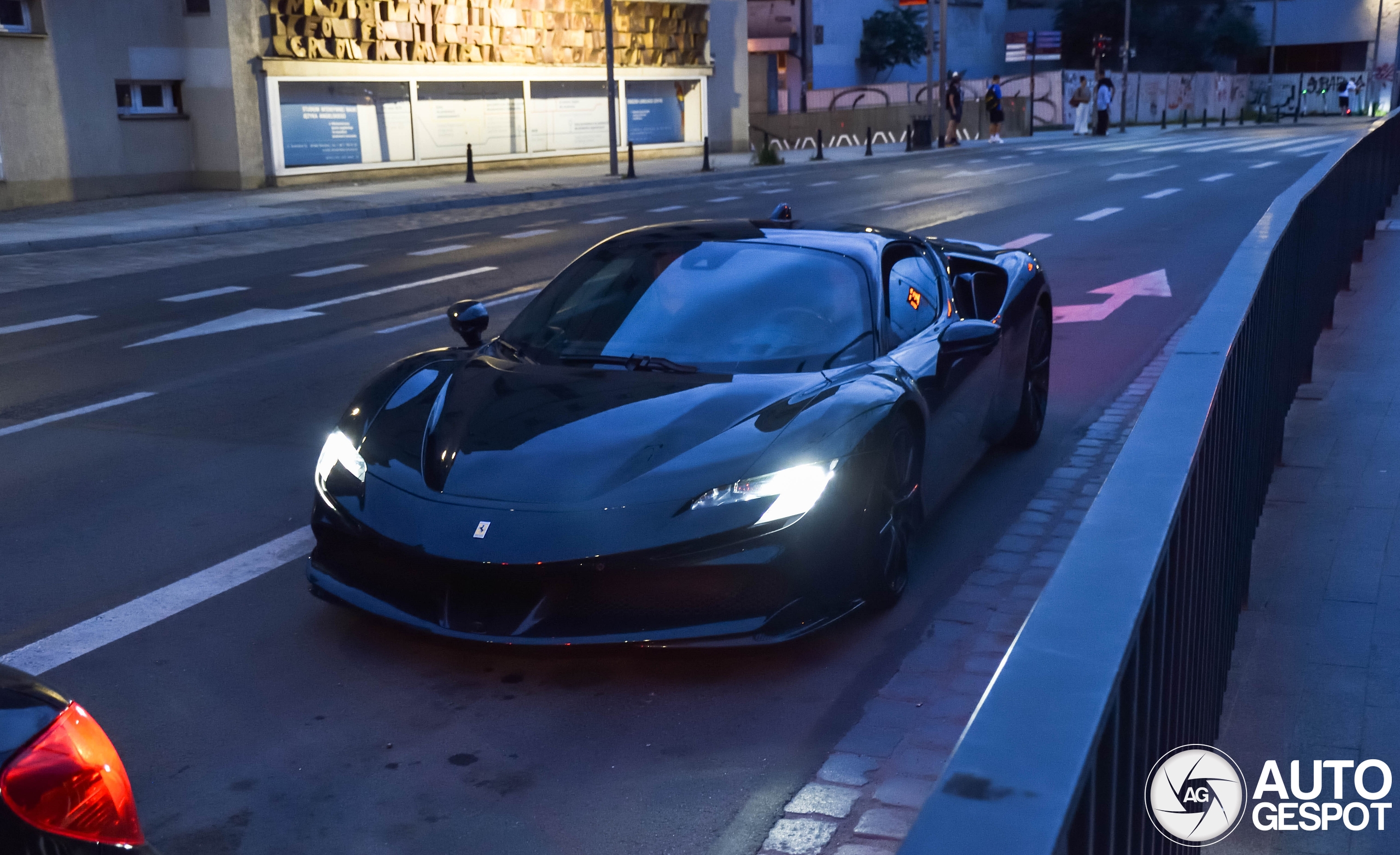 Ferrari SF90 Stradale - 19 August 2024 - Autogespot