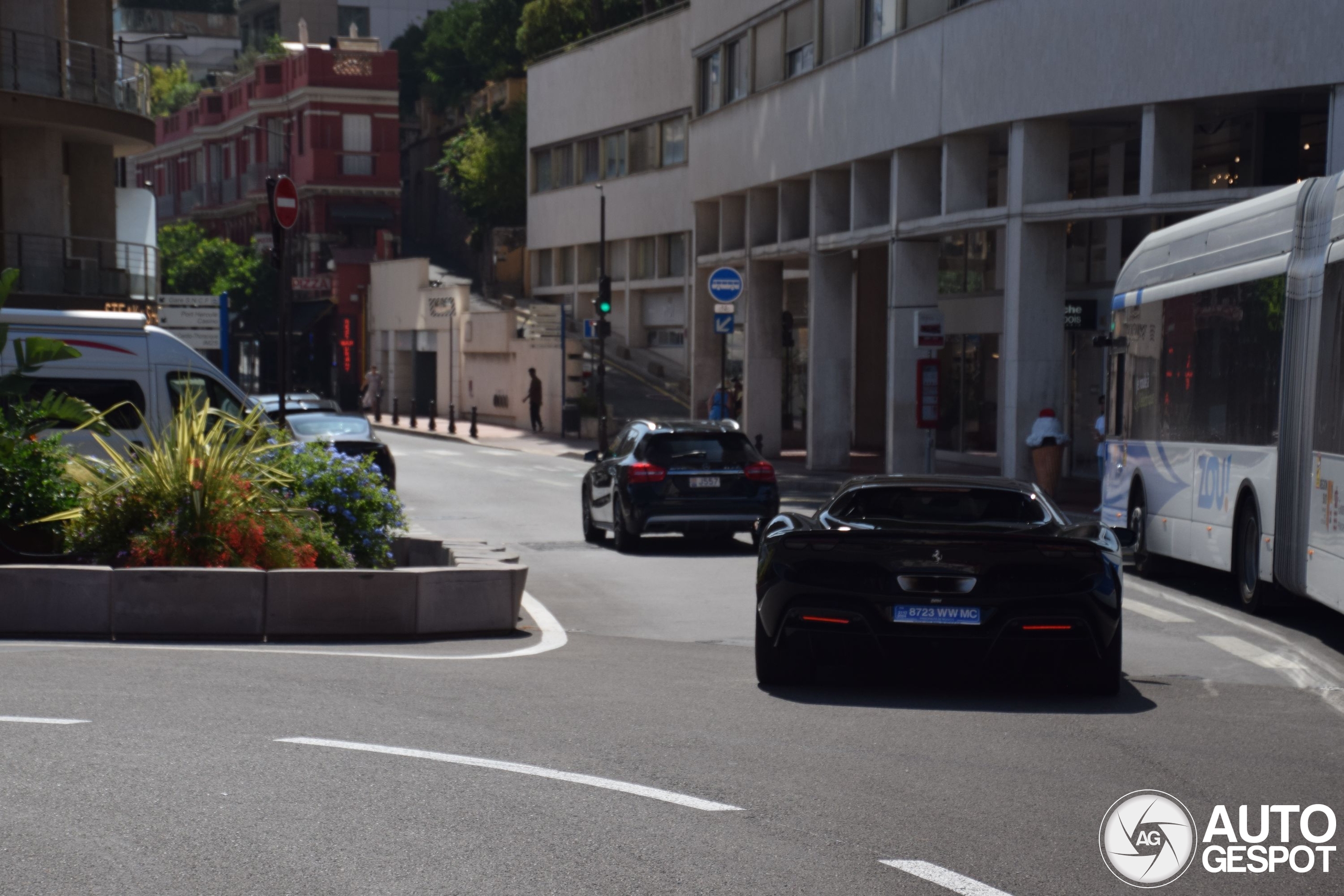 Ferrari 296 GTB - 25 August 2024 - Autogespot
