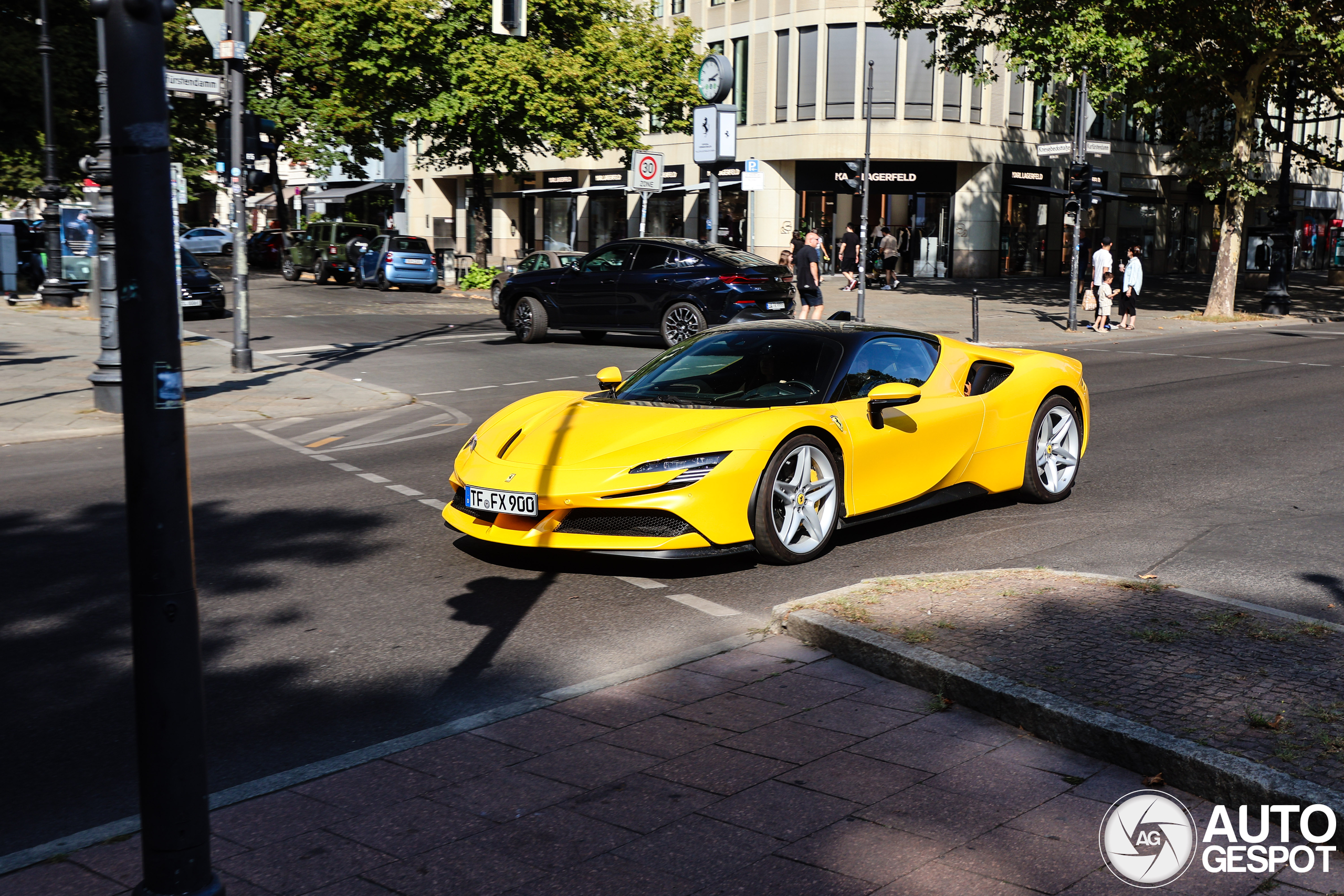 Ferrari SF90 Stradale - 07 September 2024 - Autogespot