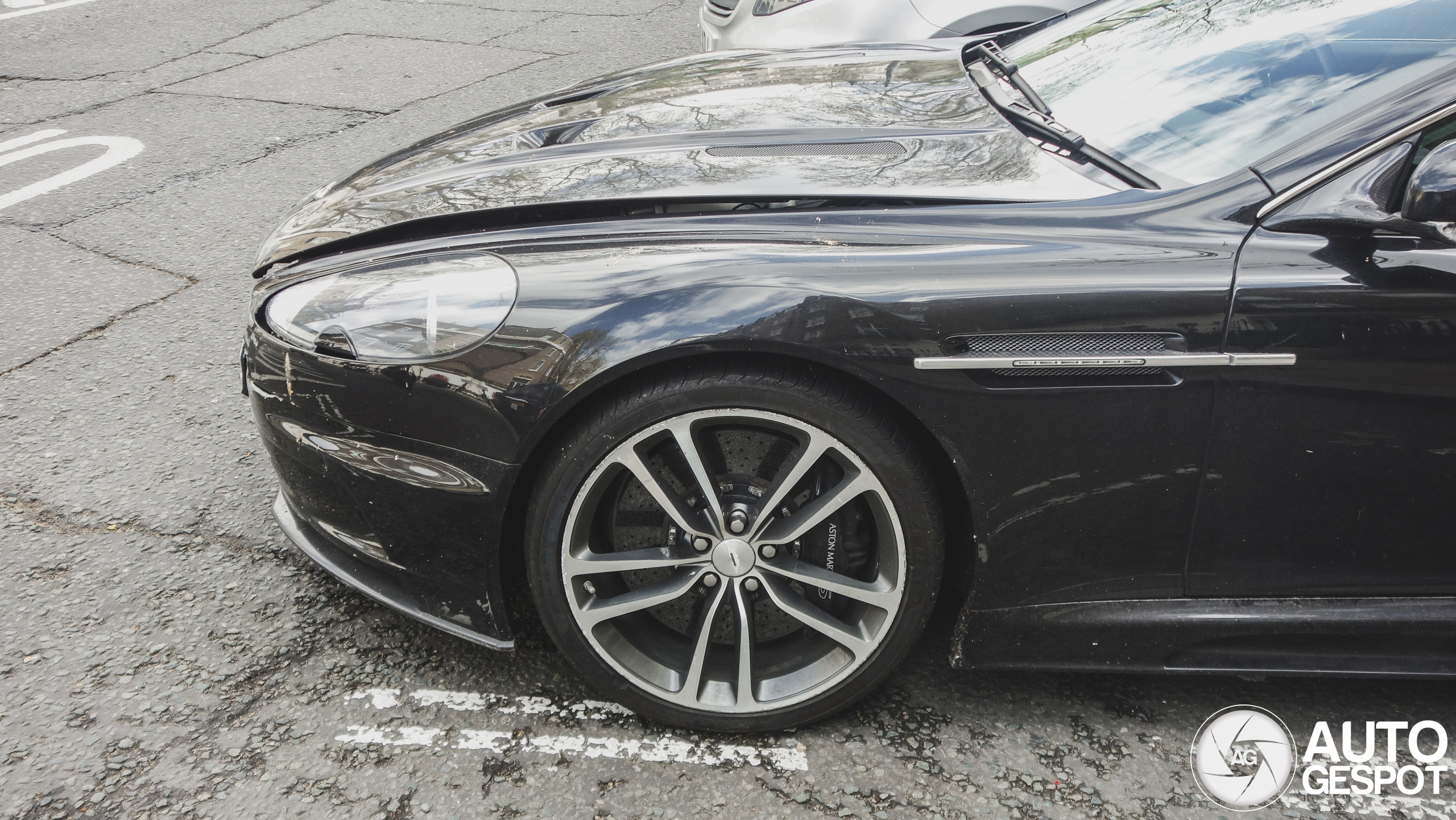 Aston Martin DBS - 21 September 2024 - Autogespot