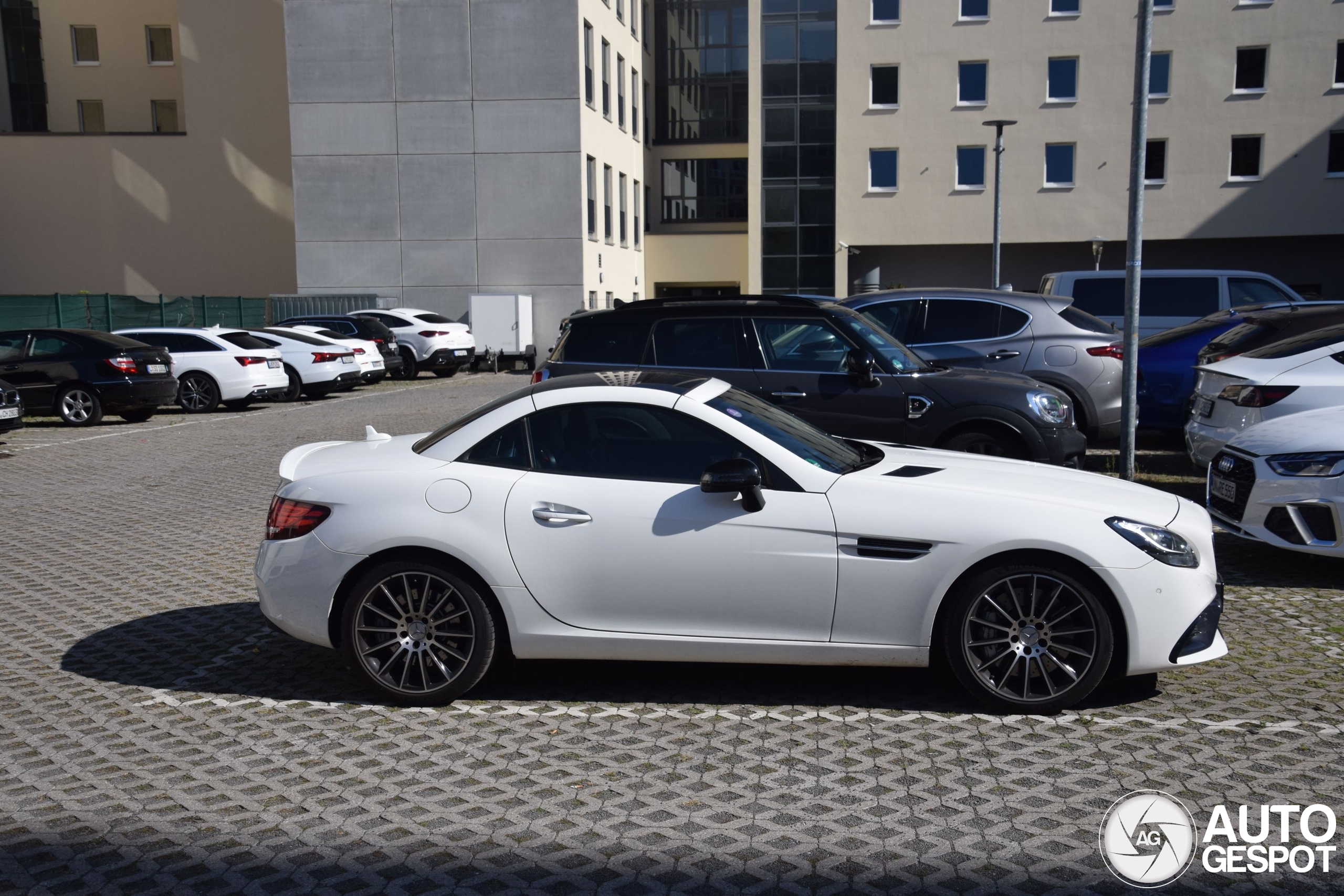 Mercedes-AMG SLC 43 R172 - 21 September 2024 - Autogespot