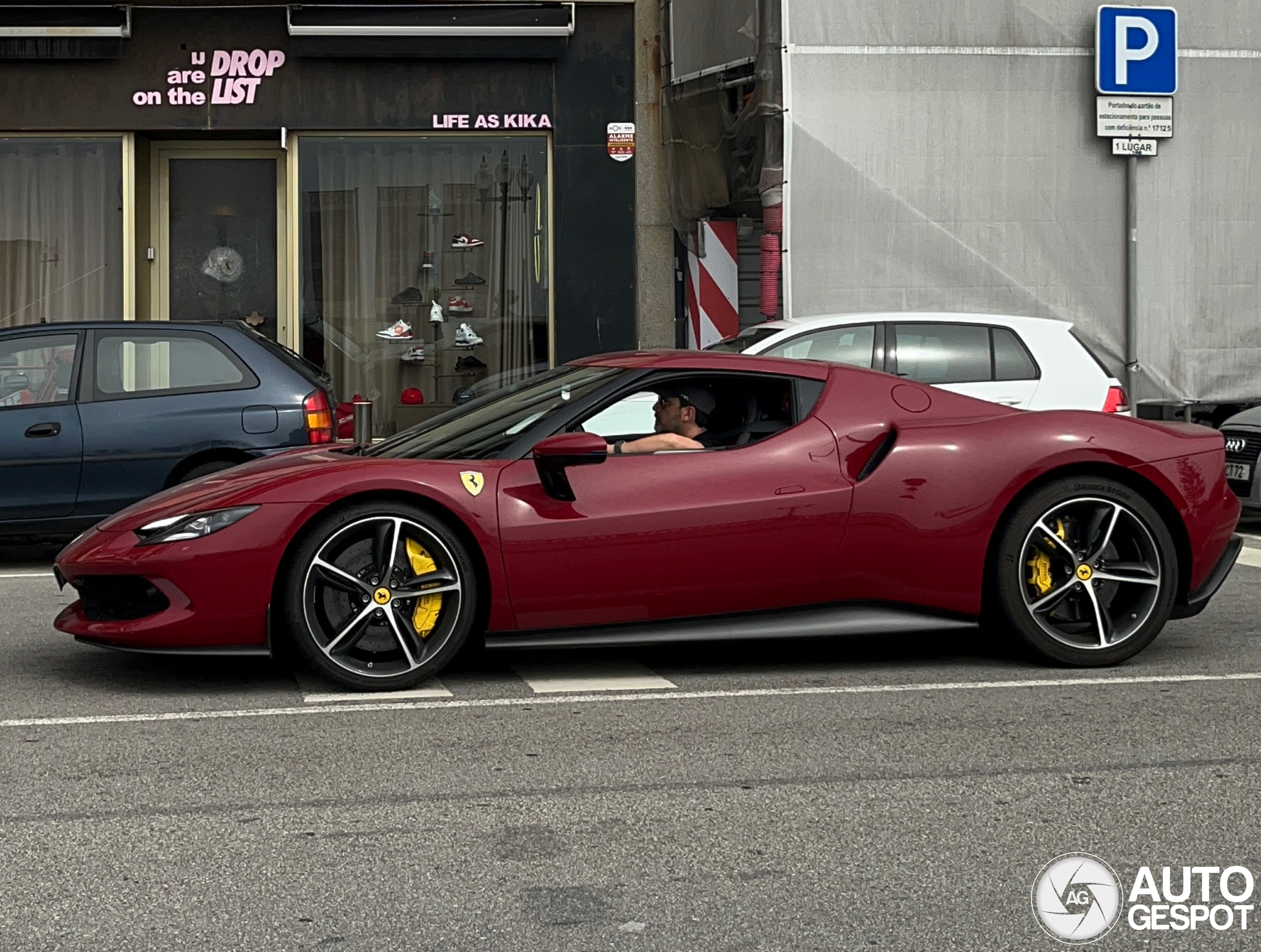 Ferrari 296 GTB - 24 September 2024 - Autogespot