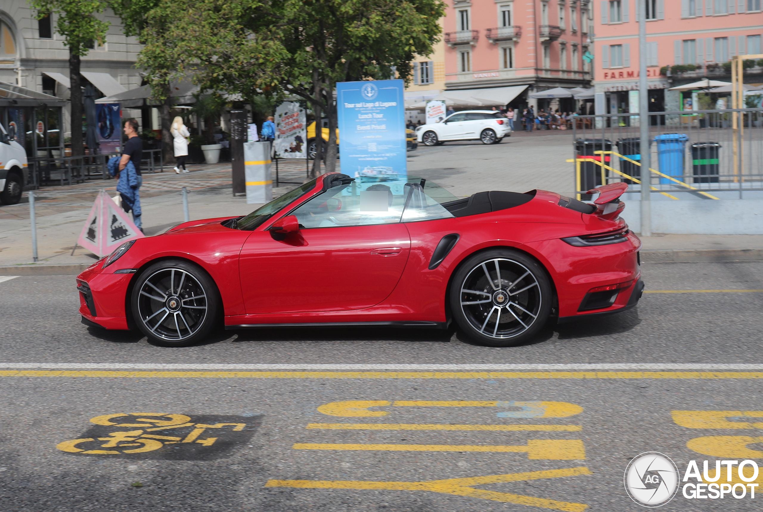 Porsche 992 Turbo S Cabriolet MkI - 27 September 2024 - Autogespot