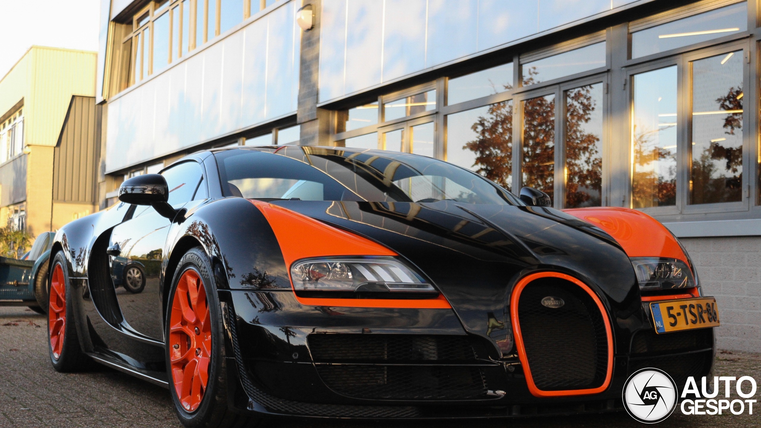 Bugatti Veyron 16.4 Grand Sport Vitesse World Record Car Edition - 04 ...