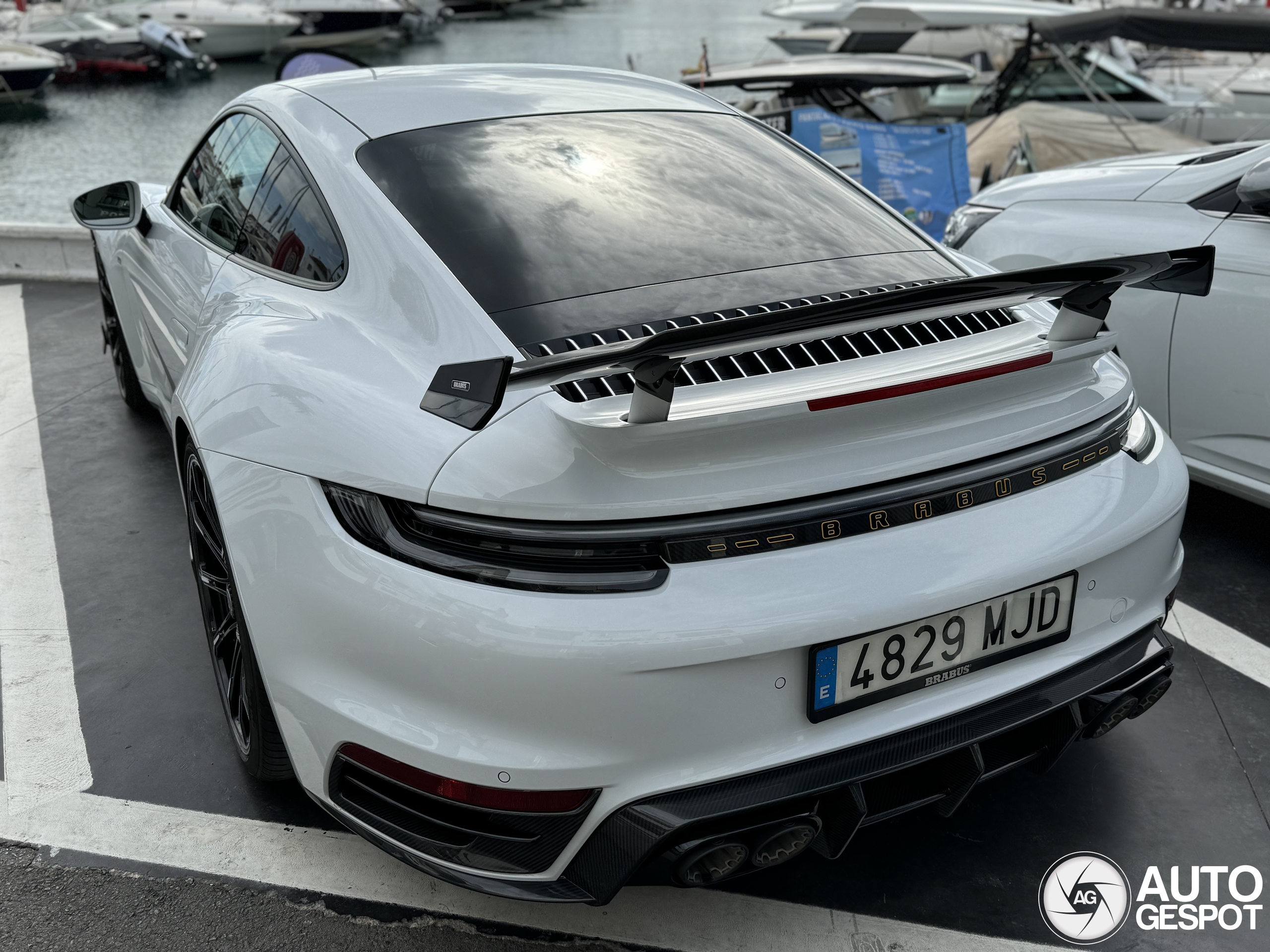 Porsche 992 Turbo S MkI Brabus 820 - 09 October 2024 - Autogespot