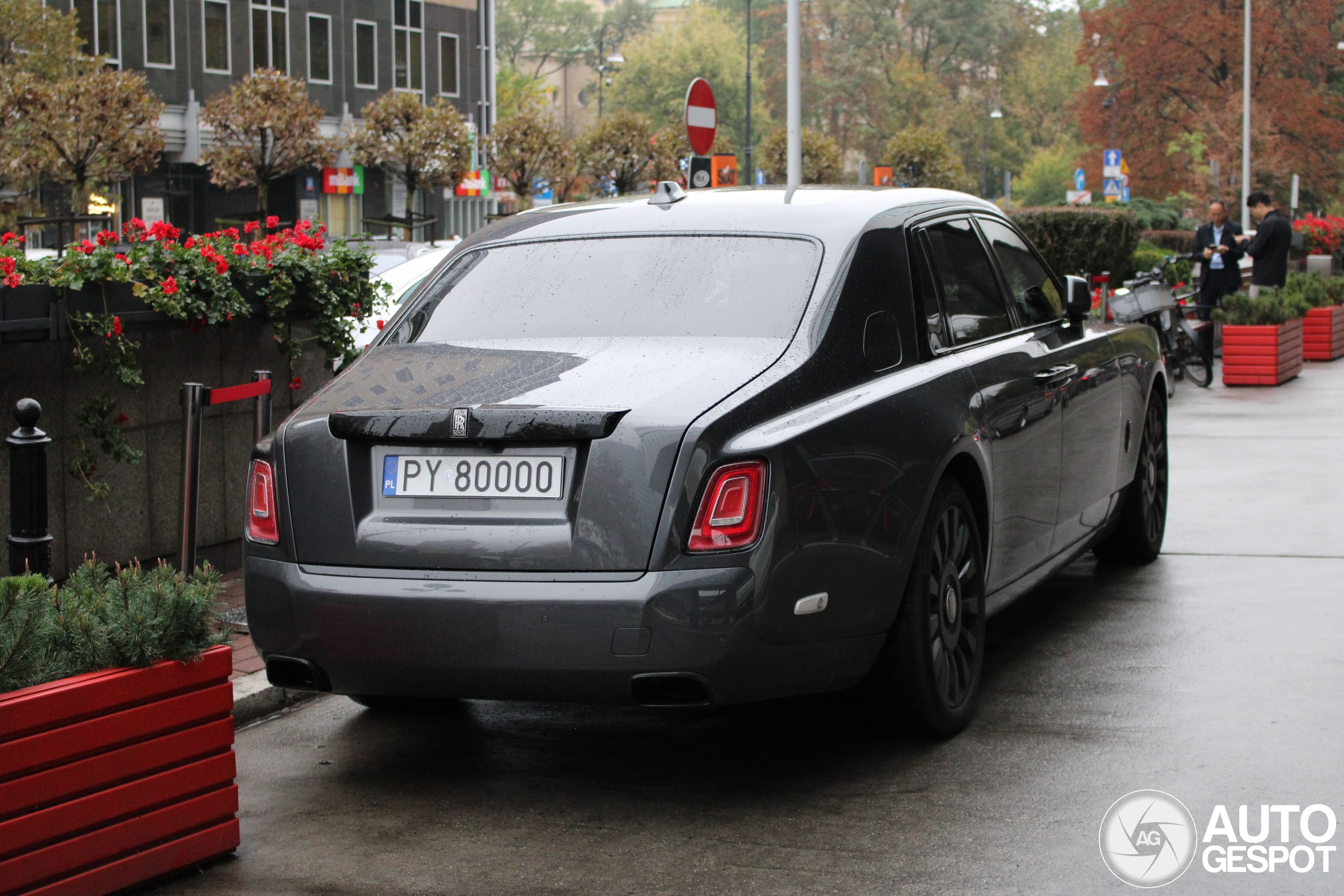 Rolls-Royce Phantom VIII - 12 October 2024 - Autogespot