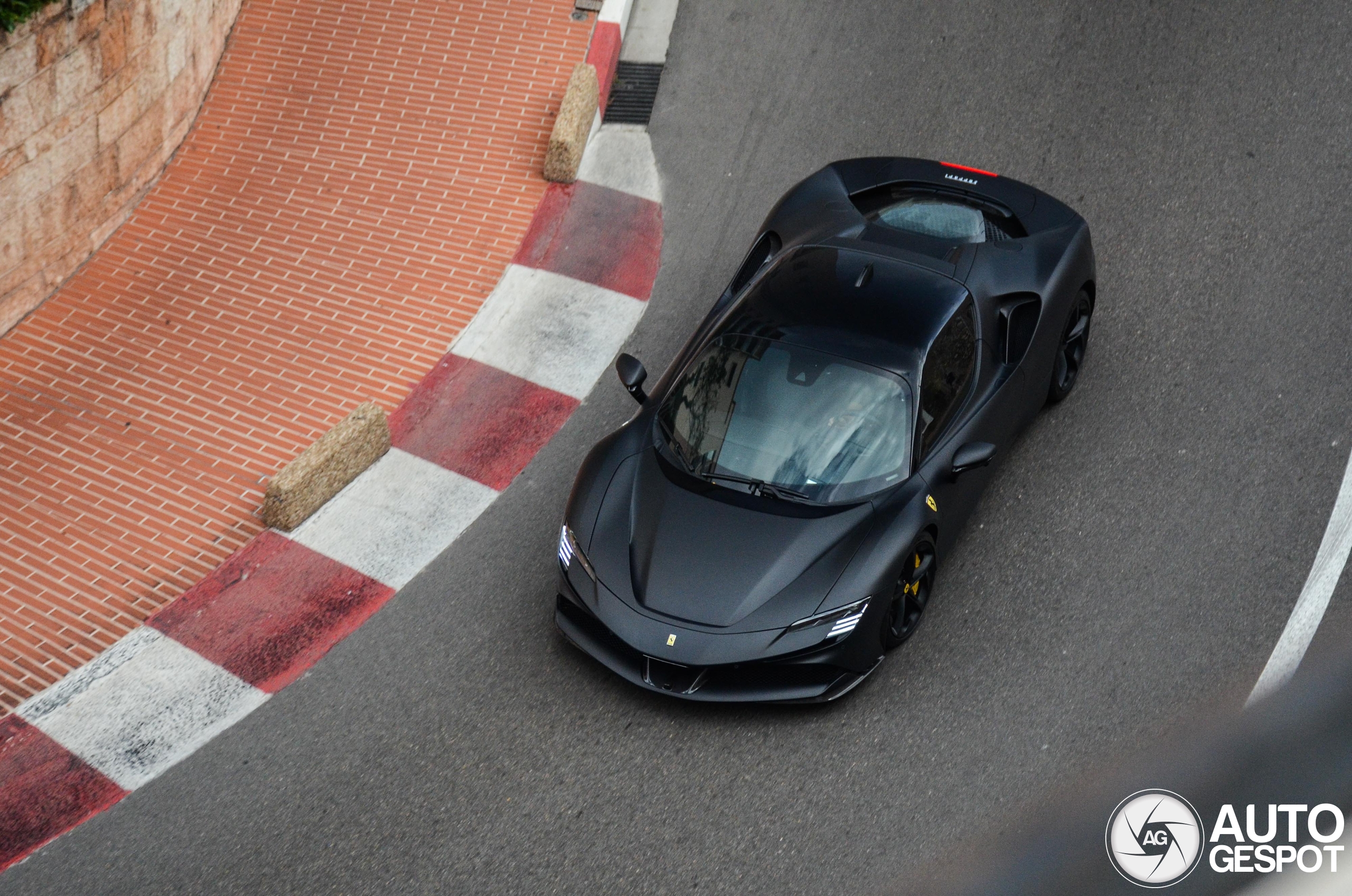 Ferrari SF90 Stradale - 17 October 2024 - Autogespot