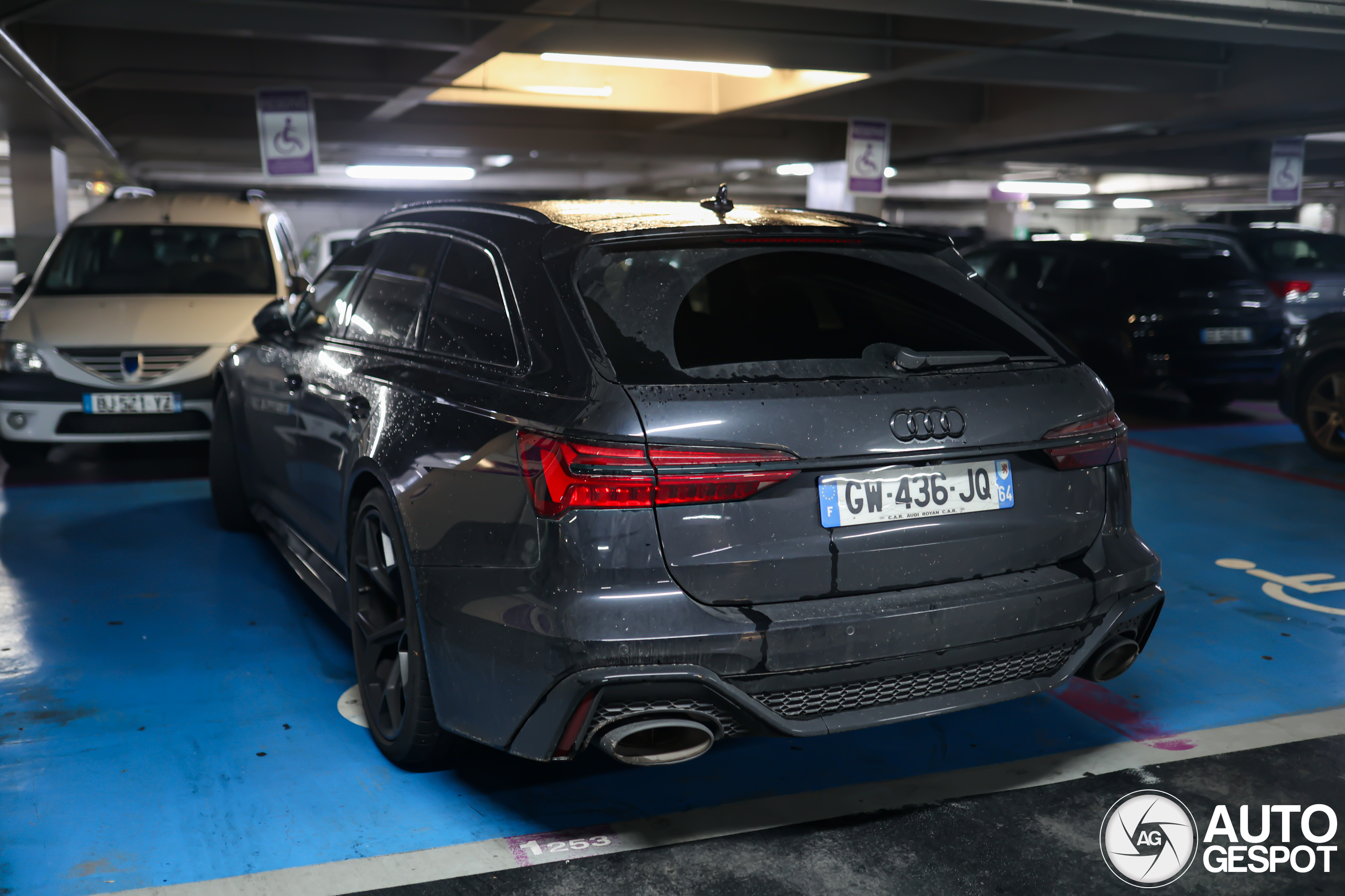 Audi RS6 Avant C8 - 18 October 2024 - Autogespot