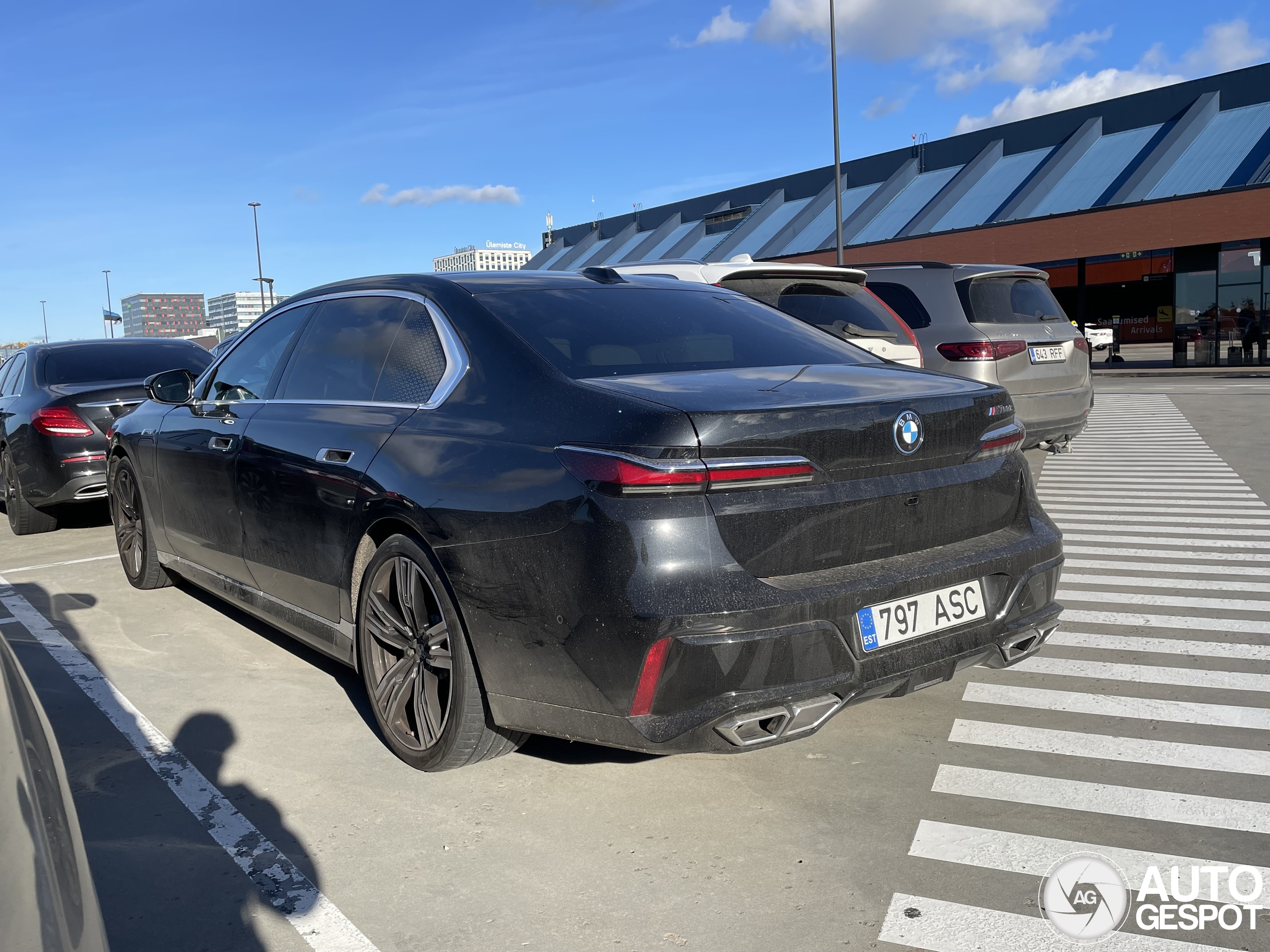BMW M760e xDrive - 21 October 2024 - Autogespot