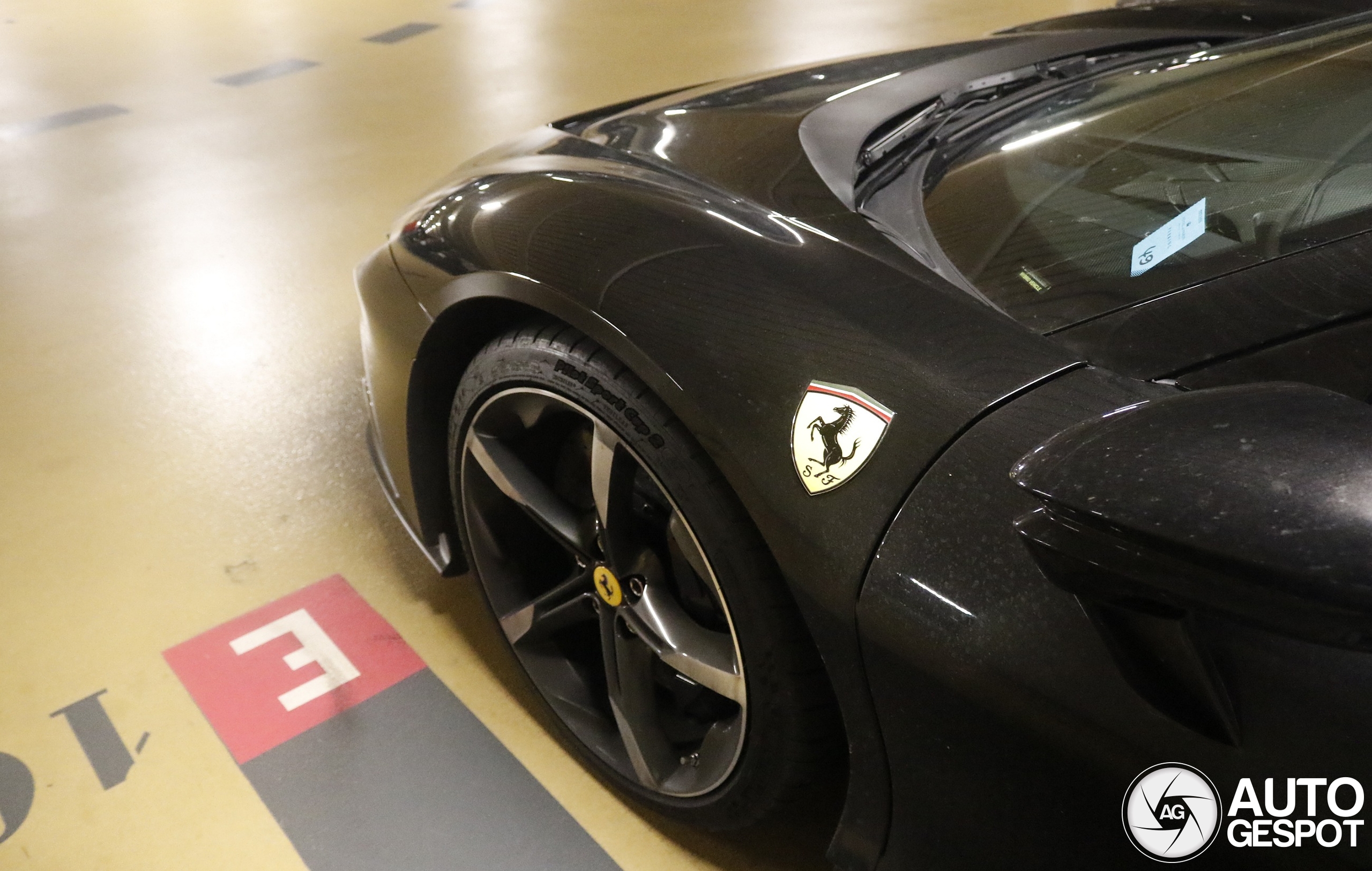 Ferrari SF90 Stradale - 21 October 2024 - Autogespot